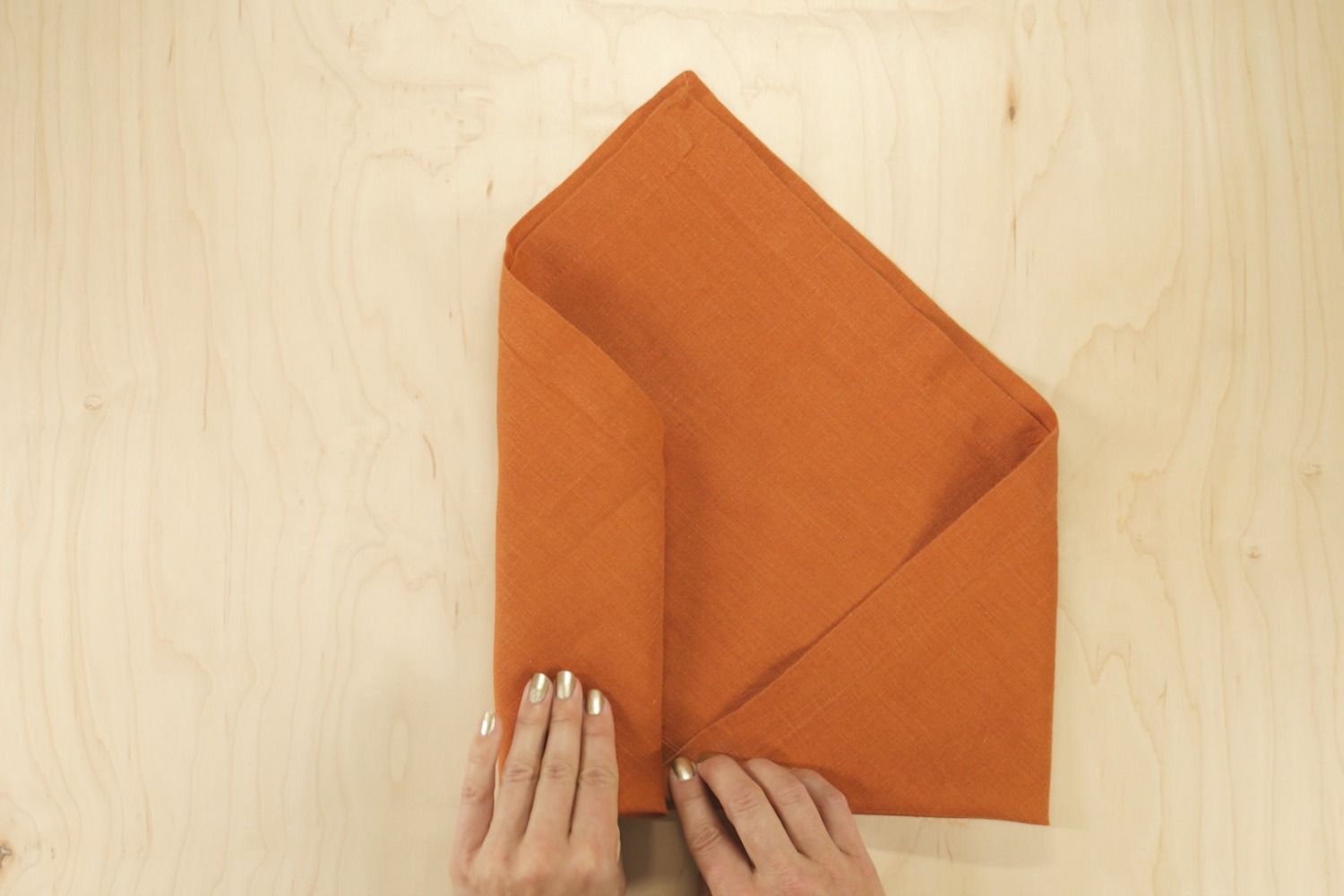 Envelope Napkin Fold : 10 Steps (with Pictures) - Instructables