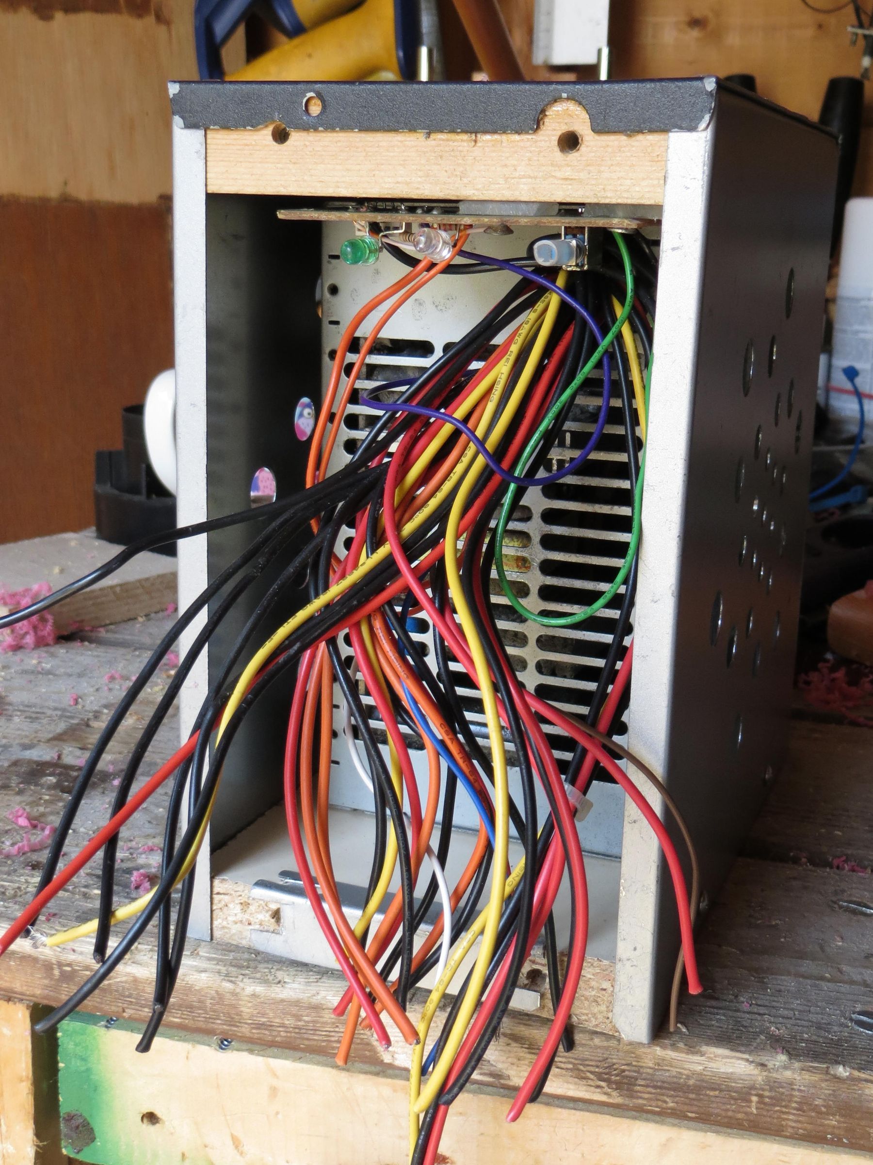 Yet Another ATX to Bench PSU Conversion : 7 Steps - Instructables