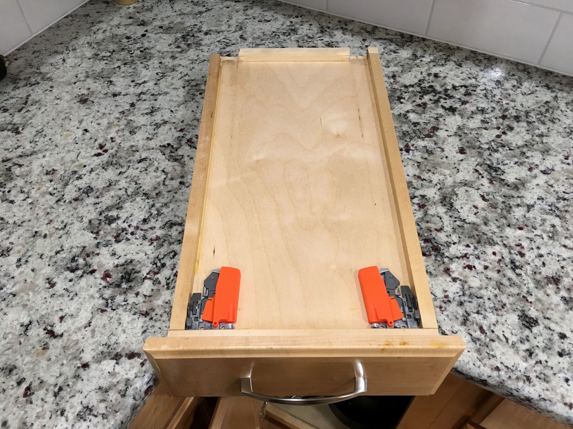 10 Degree Kitchen Drawer Fix : 12 Steps (with Pictures) - Instructables