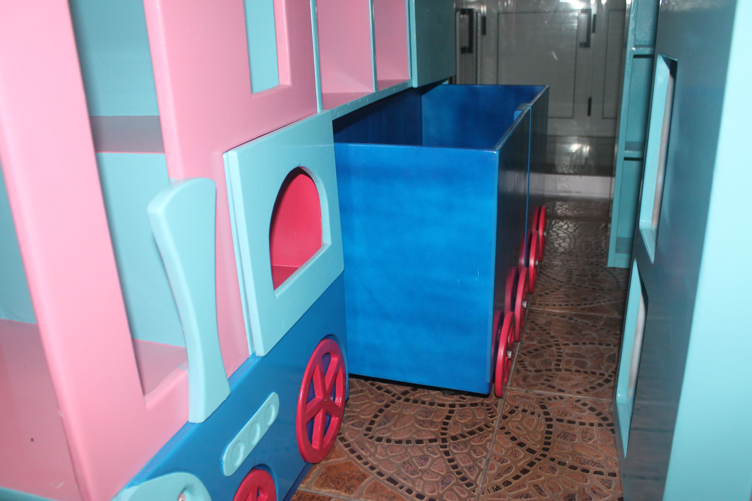 Castle Themed Bunk Bed With Many Features : 12 Steps (with Pictures ...