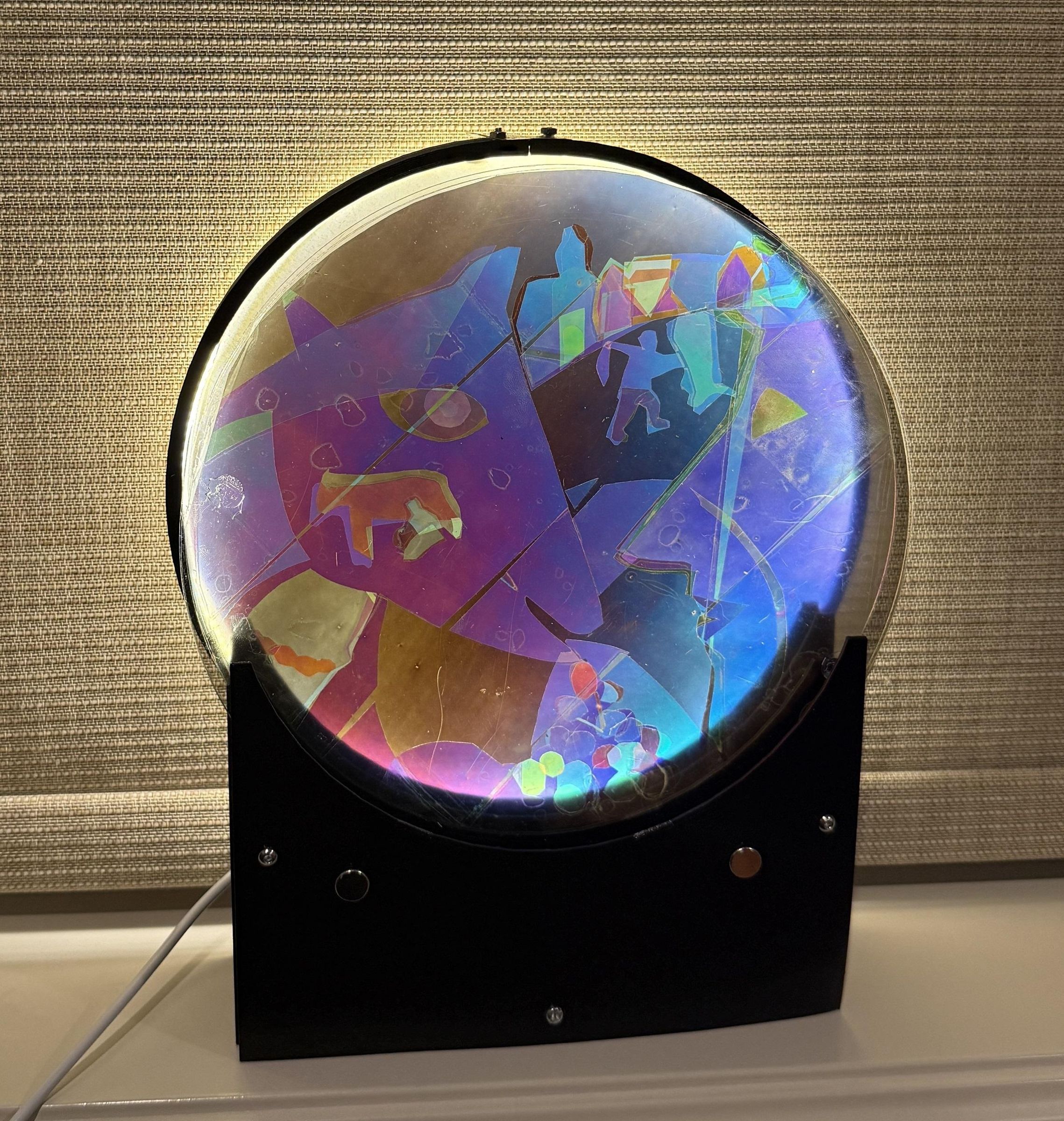 Polarized Art: Hidden Colors in Motion : 6 Steps - Instructables