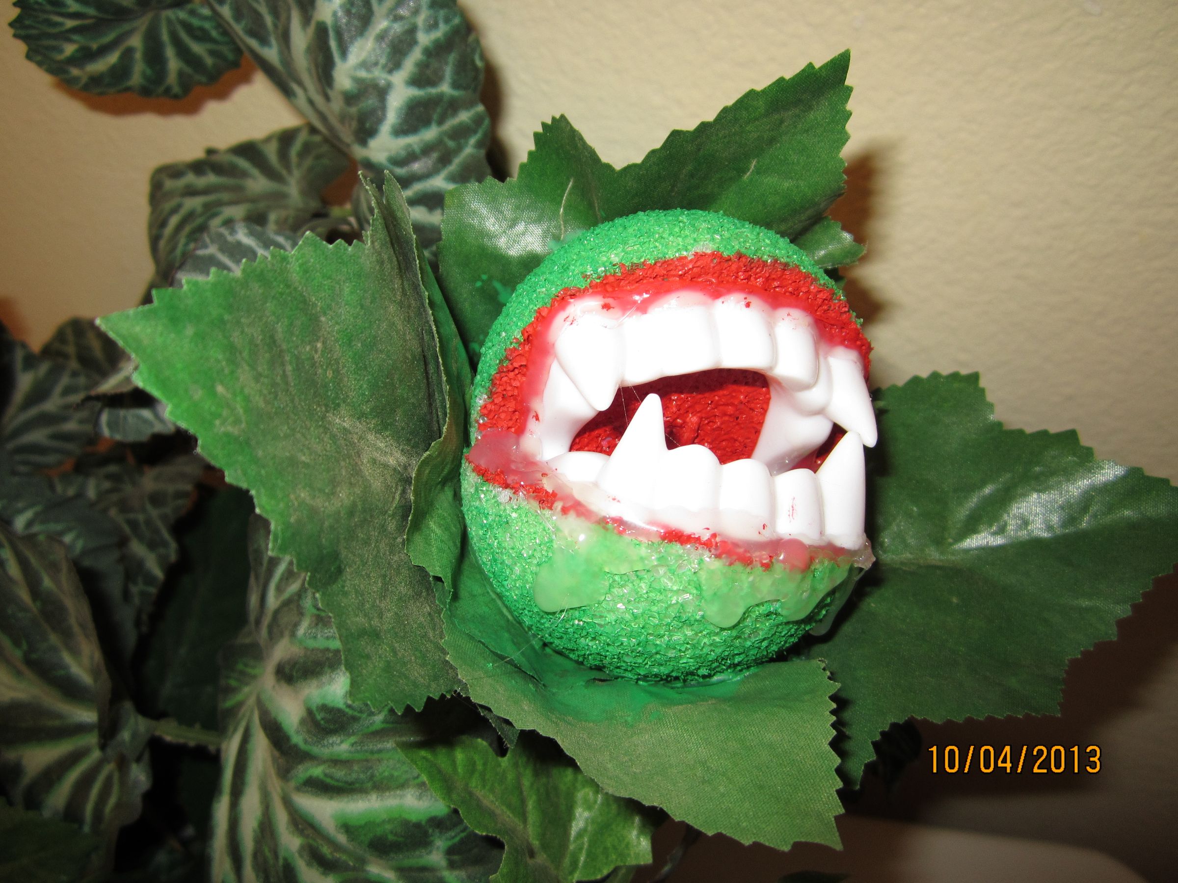 2013 Halloween Mutant Plant - Instructables