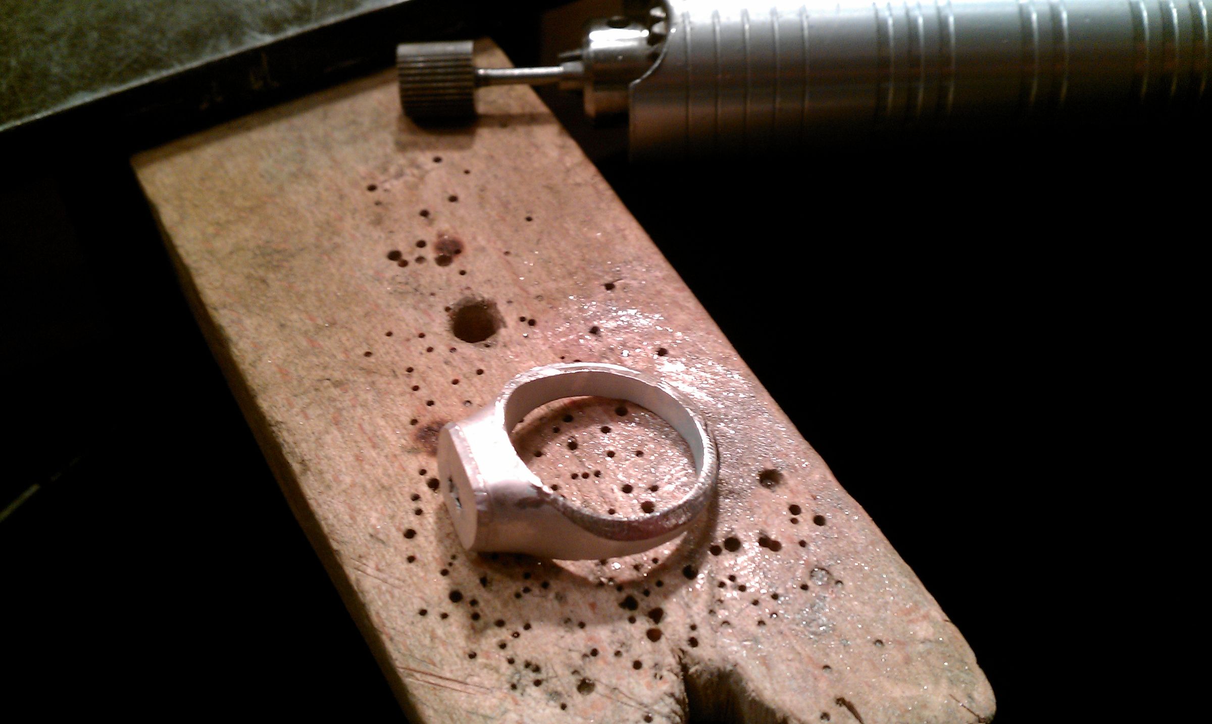 How to Make a Silver Signet Ring : 13 Steps (with Pictures) - Instructables