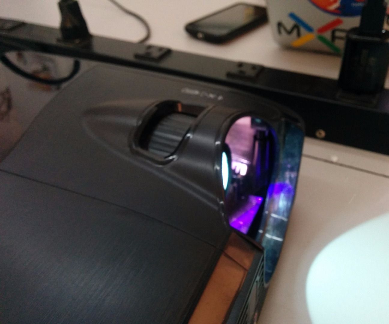 Quik Fix for a Missing Lens in Projector /truco Para Reponer El Lente ...