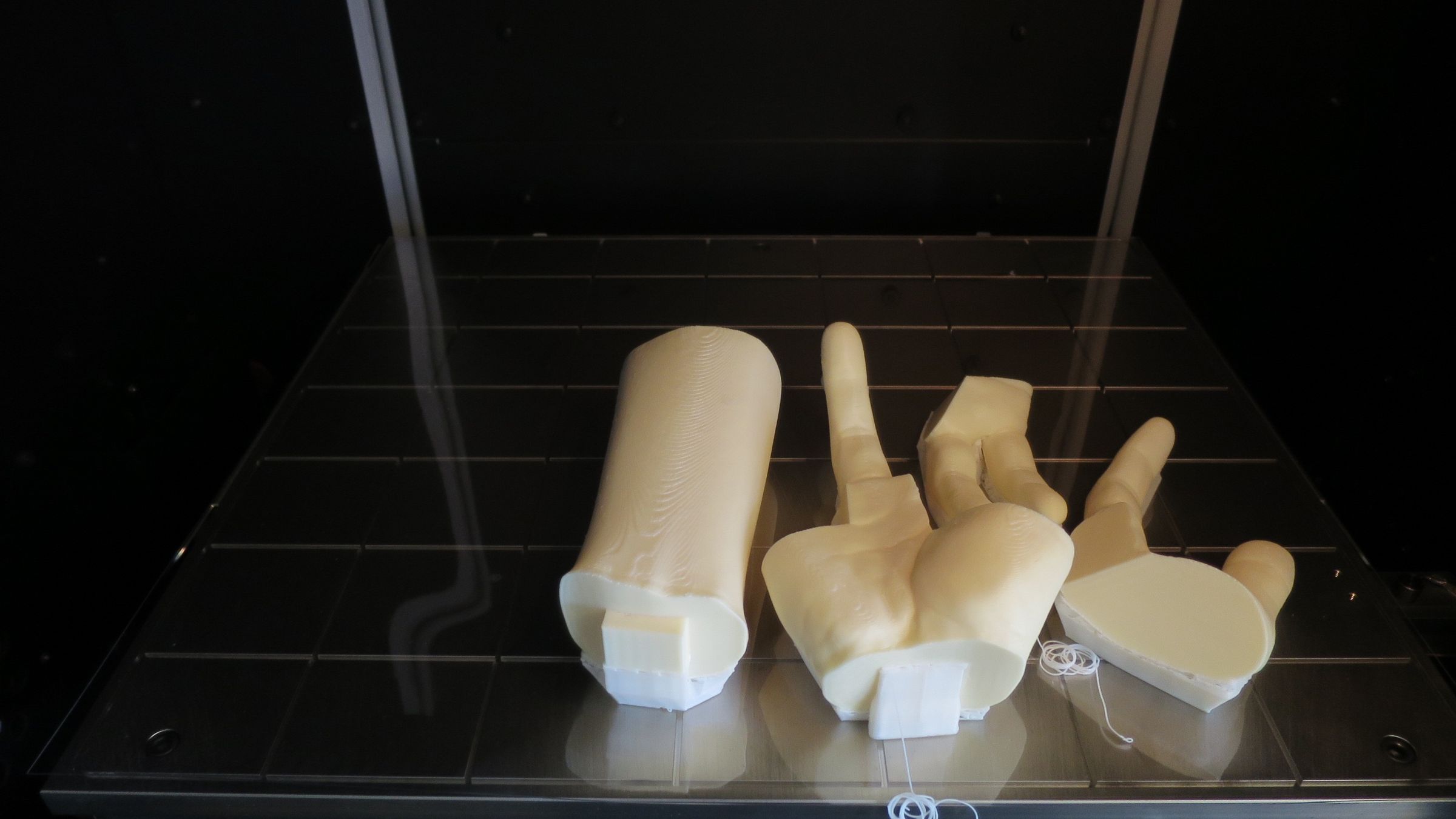 3D Scanning My Hand and Printing the Perfect Glove Mannequin : 8 Steps ...