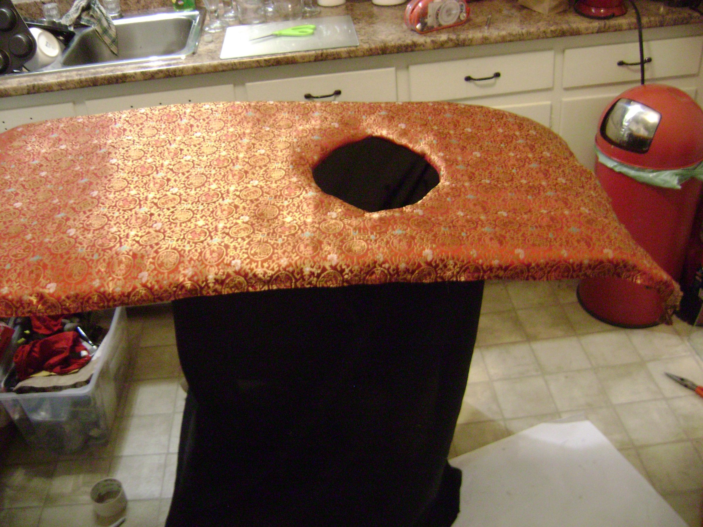 Genie on a Flying Carpet Costume : 5 Steps (with Pictures) - Instructables