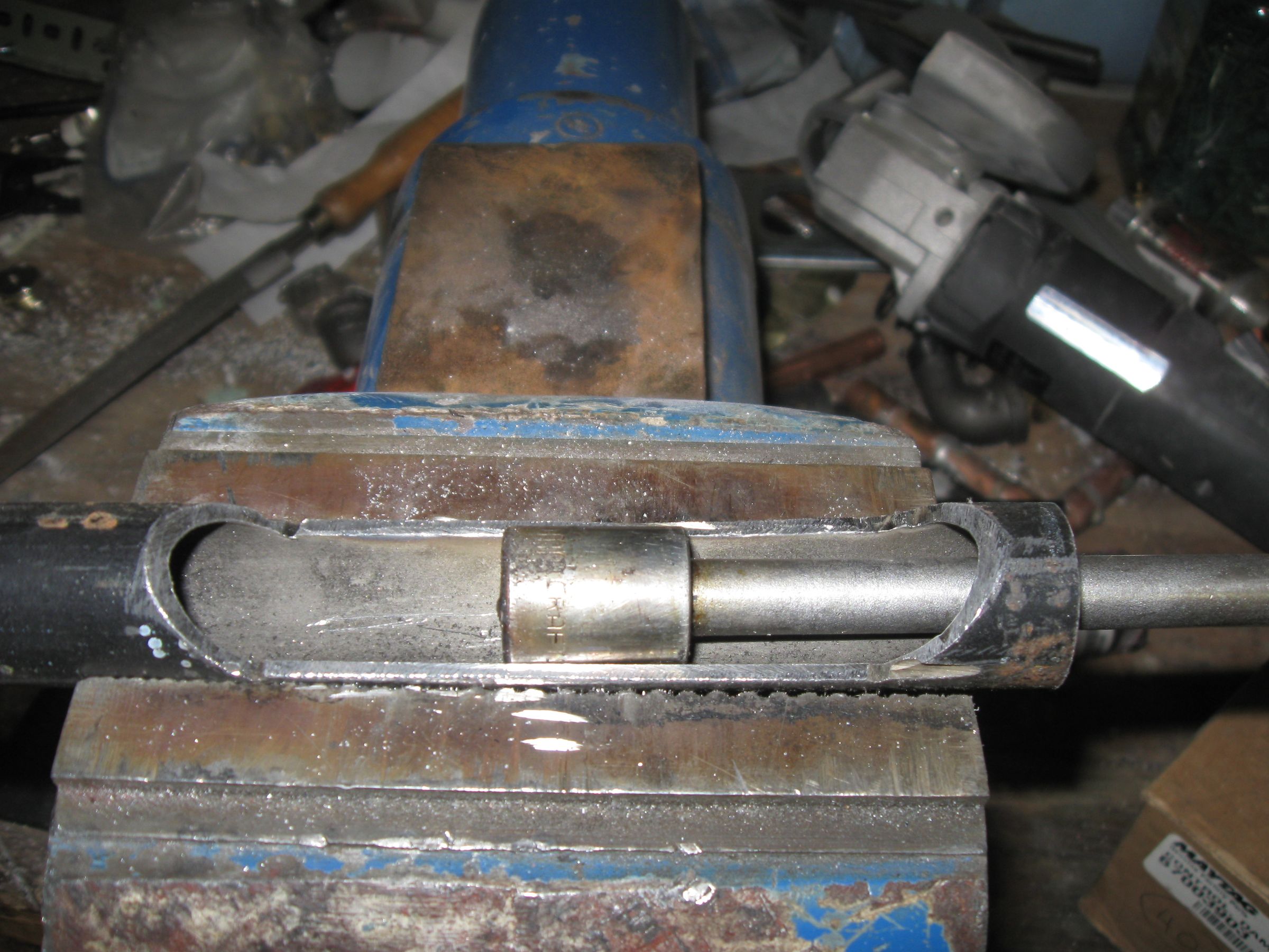 Plastic Injection Molding and Extruding : 11 Steps - Instructables