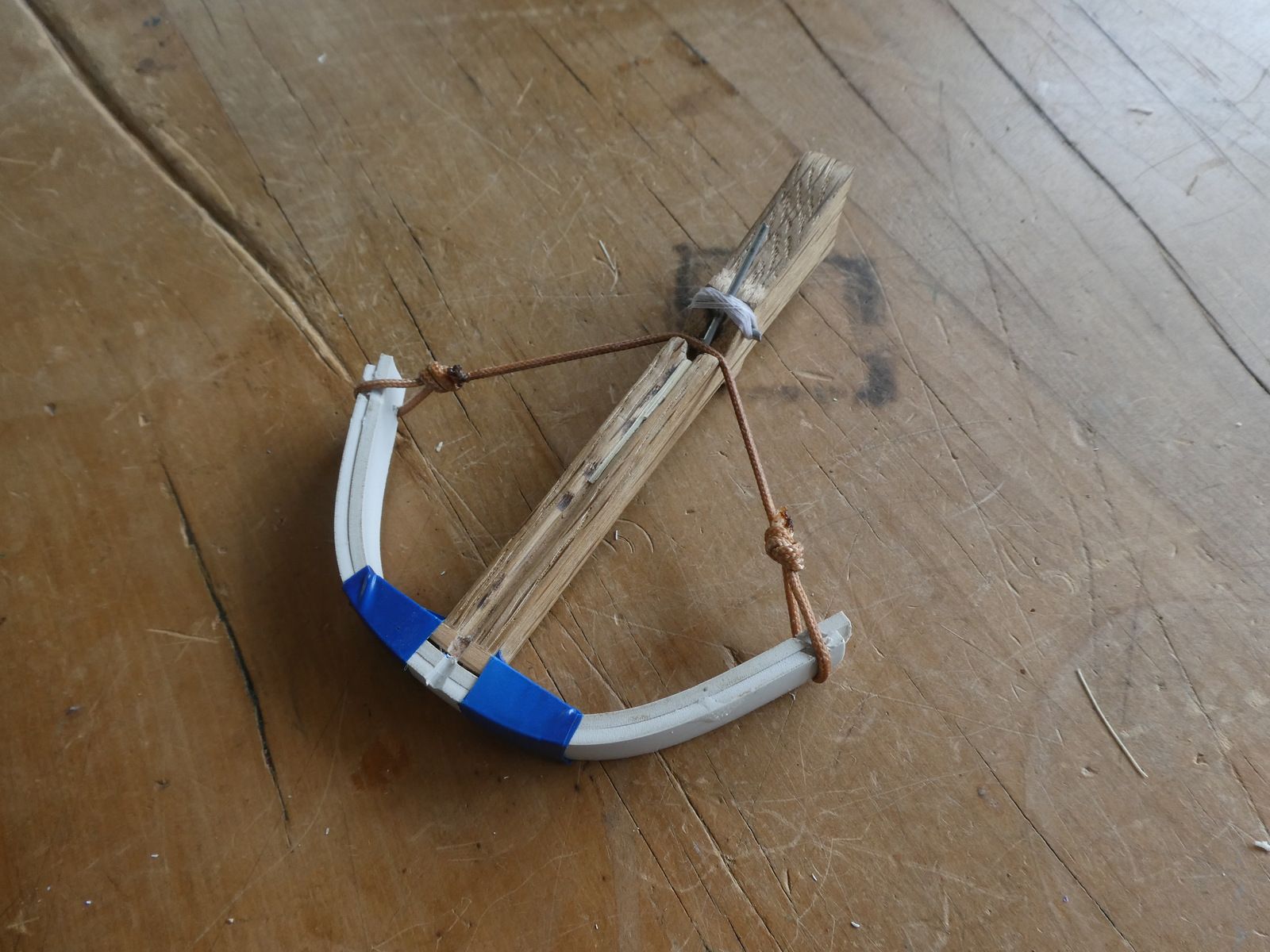Powerful Mini Crossbow : 8 Steps - Instructables