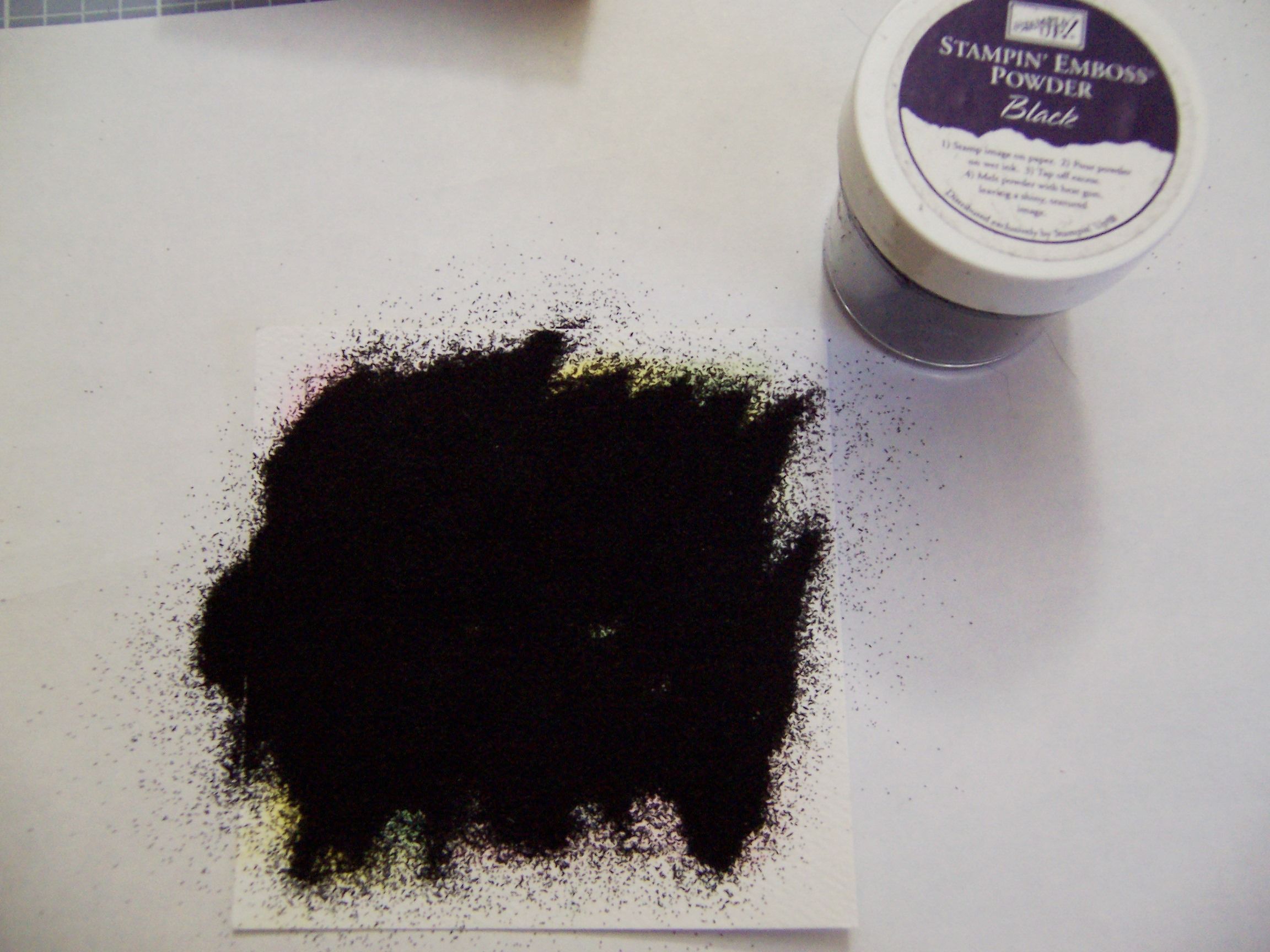 How to Use Heat Embossing and Chalk on Your Cards : 13 Steps ...