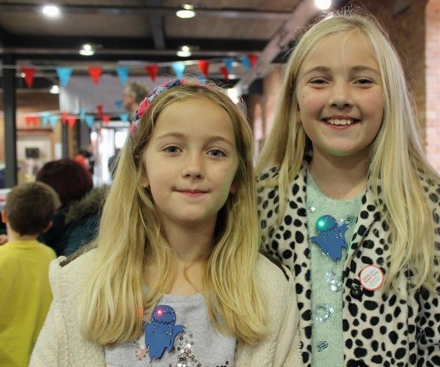 Make a Sewable Halloween LED Badge : 7 Steps (with Pictures ...