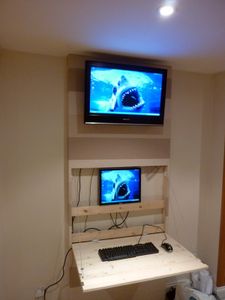 The TV Wall Mount, Desk & Hidden PC : 6 Steps - Instructables
