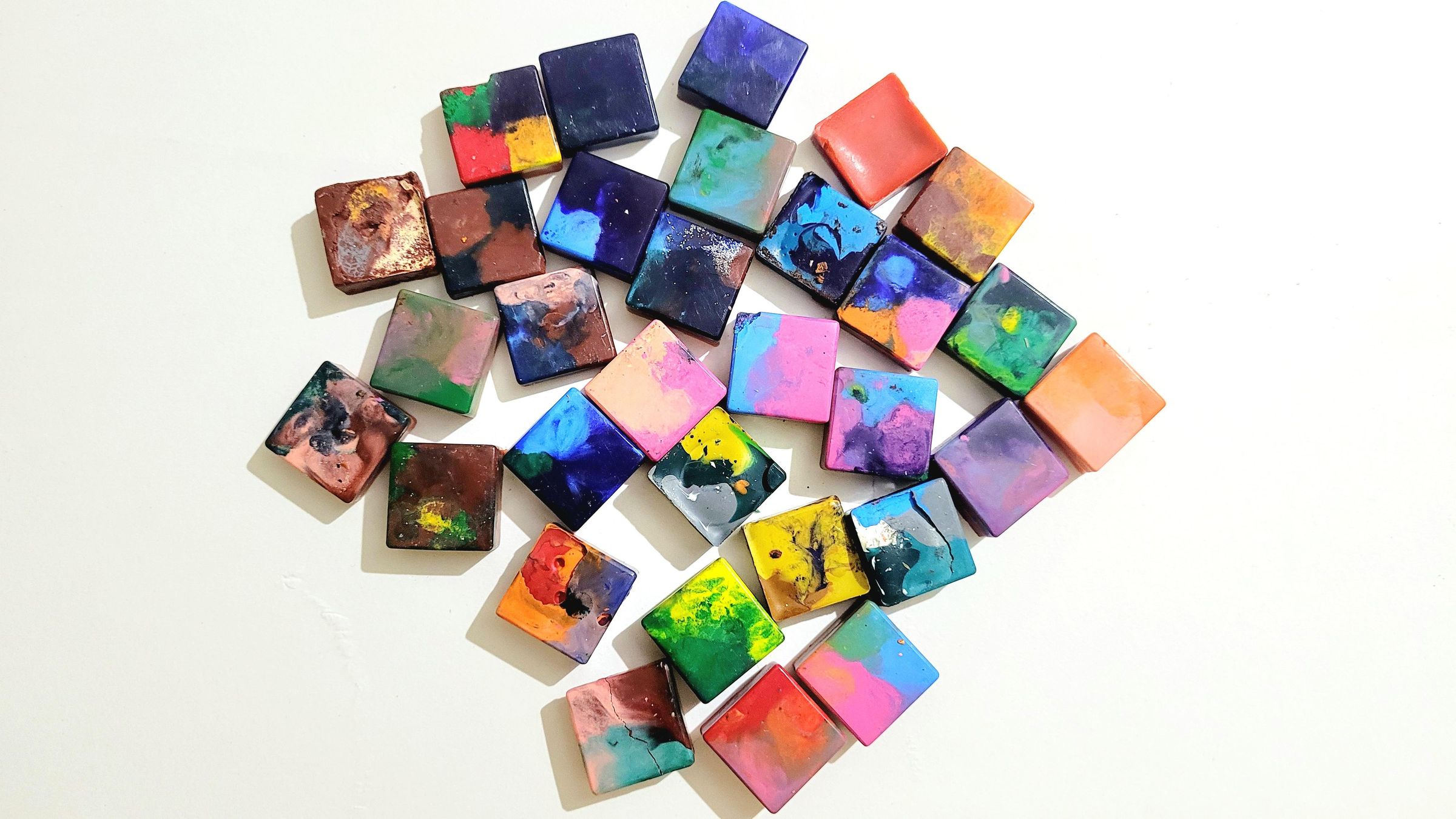 Magnetic Crayon Tiles Photo Frame : 11 Steps (with Pictures ...