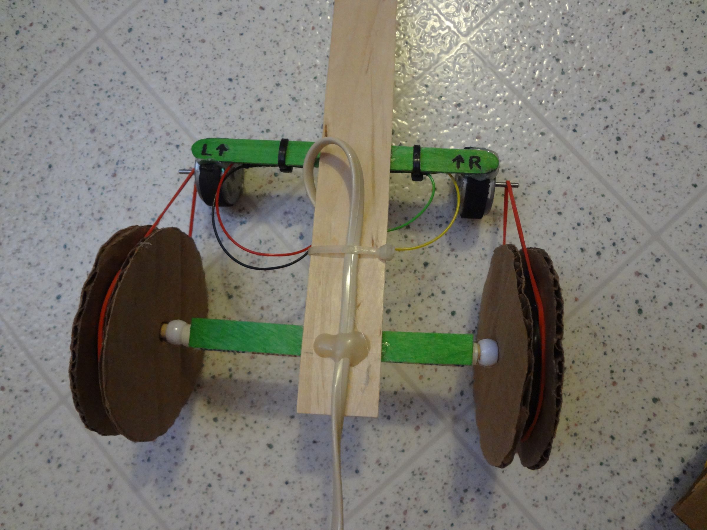 Cardboard Remote Controlled Car. : 6 Steps (with Pictures) - Instructables