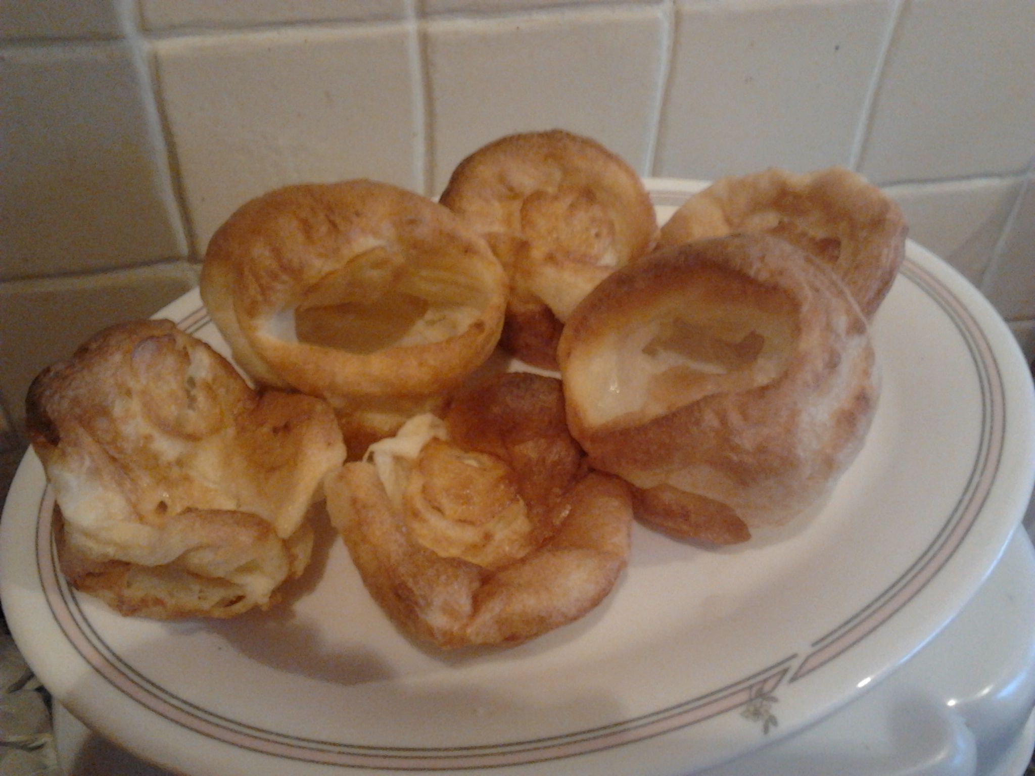 Yorkshire Puddings Made Easy : 5 Steps - Instructables