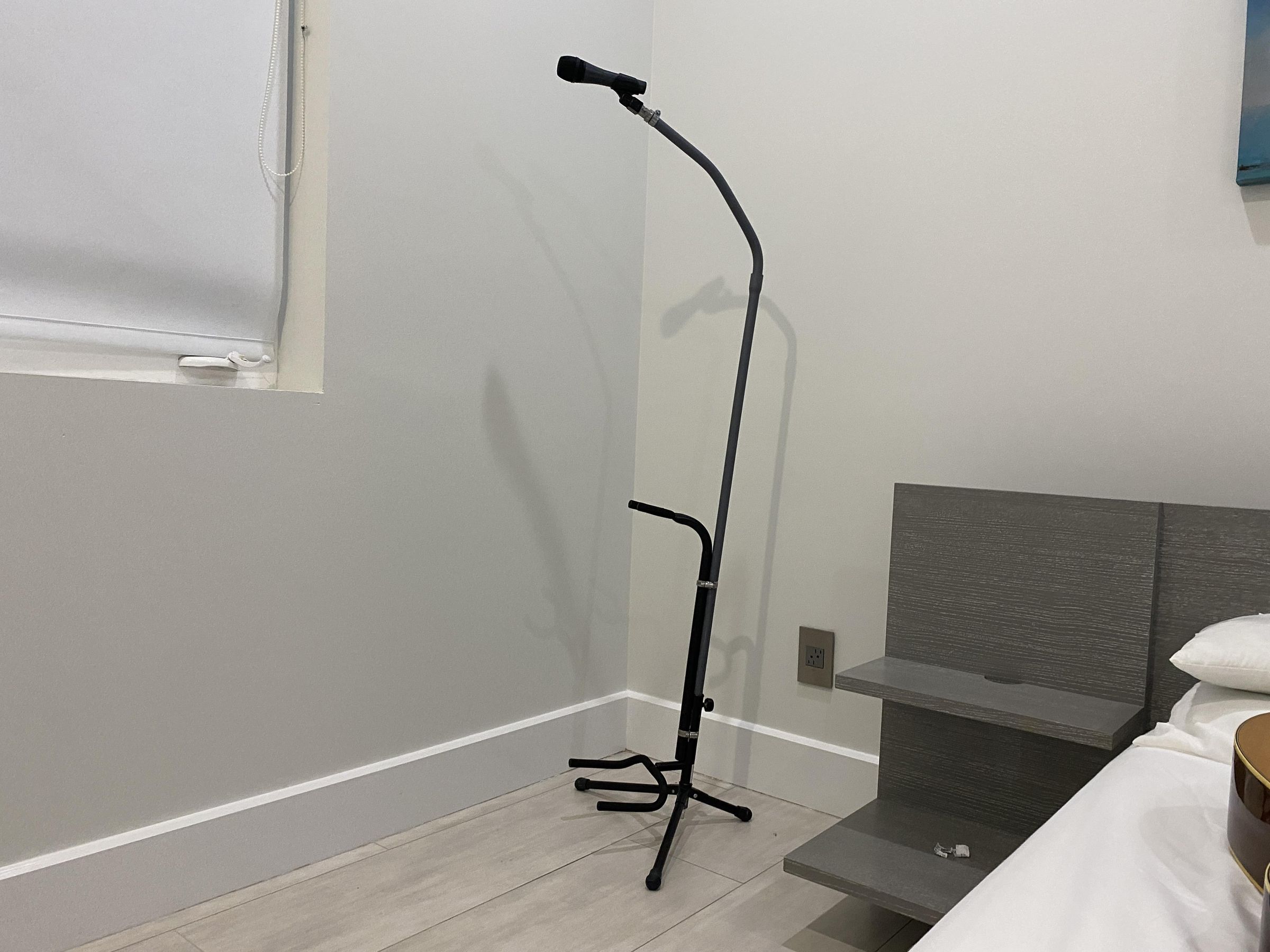 DIY Mic Stand - Turn Your Guitar Stand Into Combo Guitar/mic Stand. : 3 ...