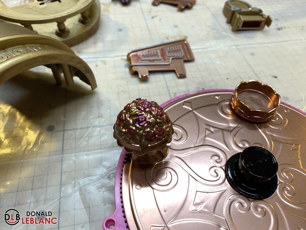 How to Make a DIY Haunted/Gothic Castle From an Old Plastic Dollhouse ...