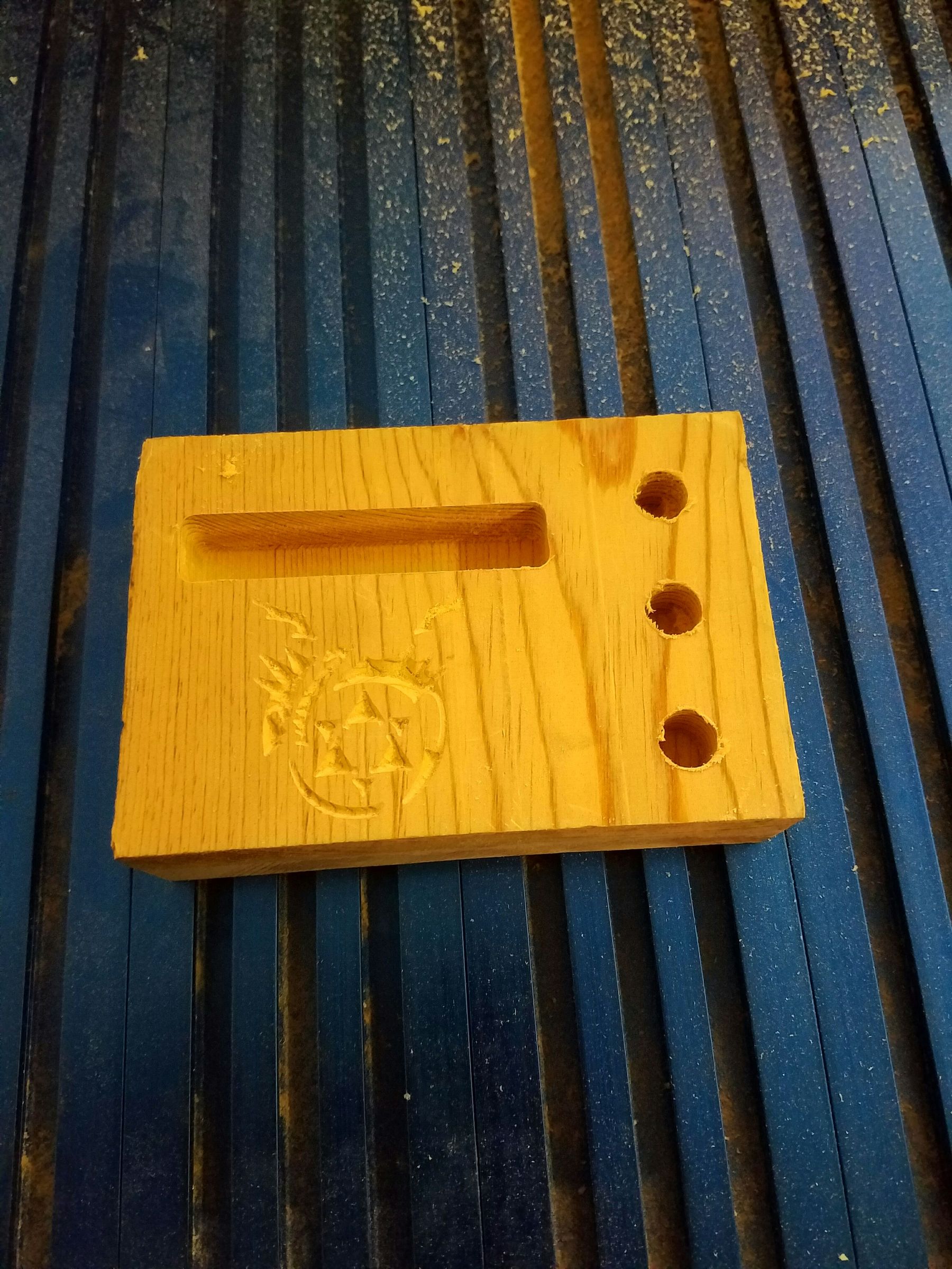 DIY CNC Phone Dock : 9 Steps (with Pictures) - Instructables