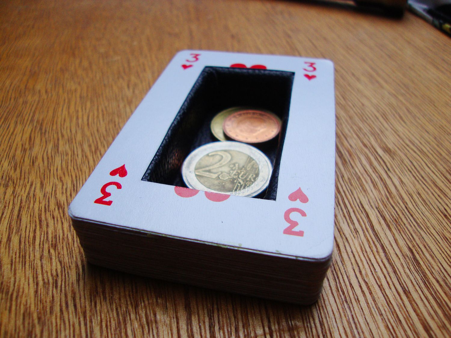 Card Set to Hide Things In : 8 Steps (with Pictures) - Instructables