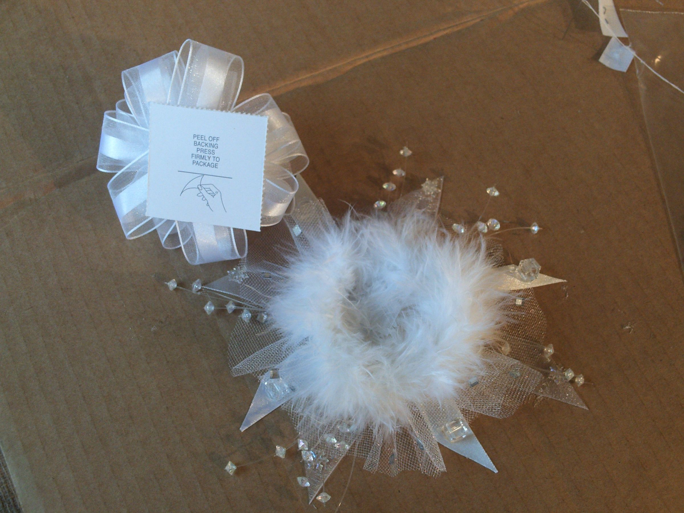 How to Make a Corsage : 8 Steps (with Pictures) - Instructables