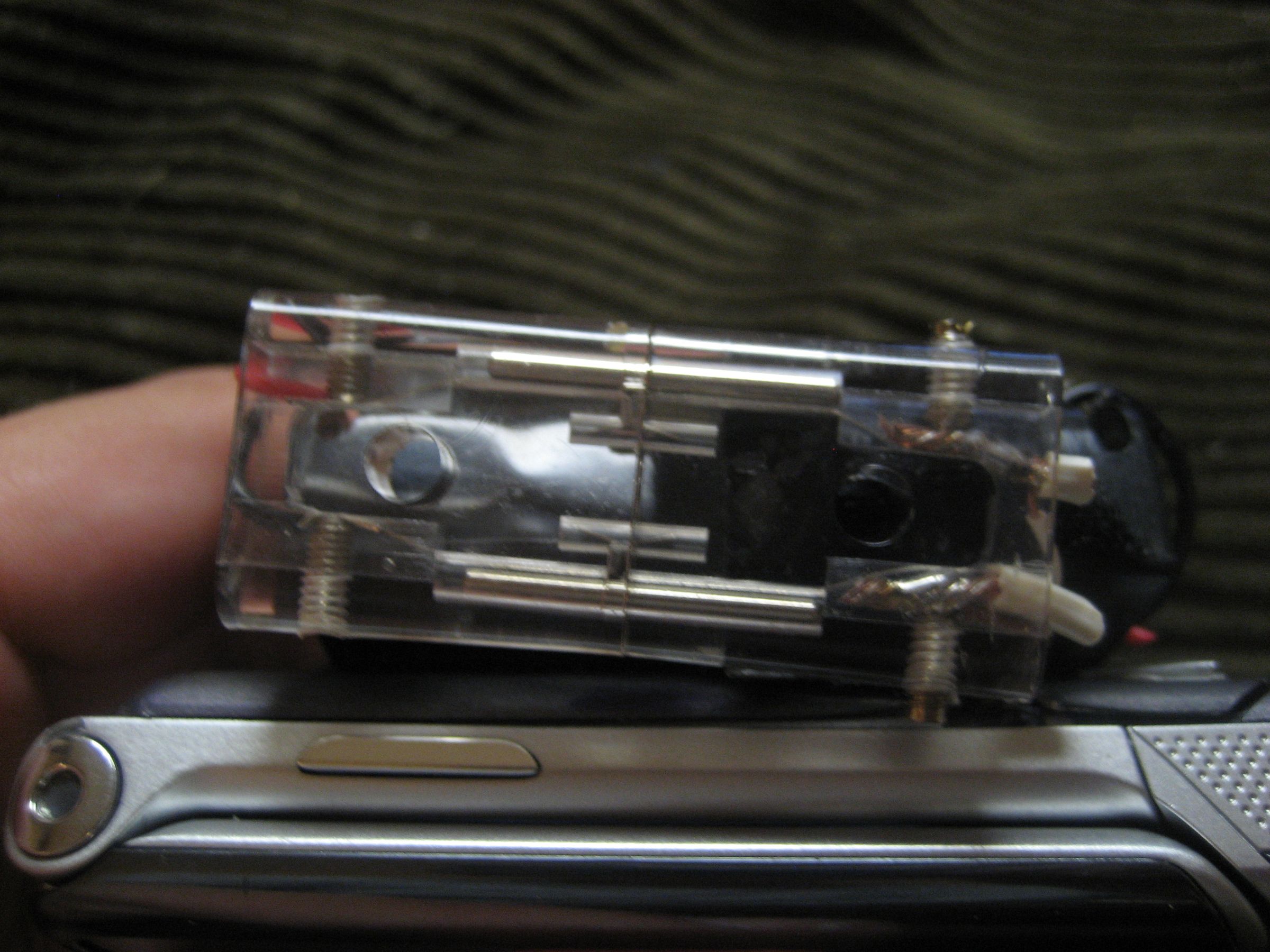 AA Battery Powered Cell Phone : 6 Steps (with Pictures) - Instructables