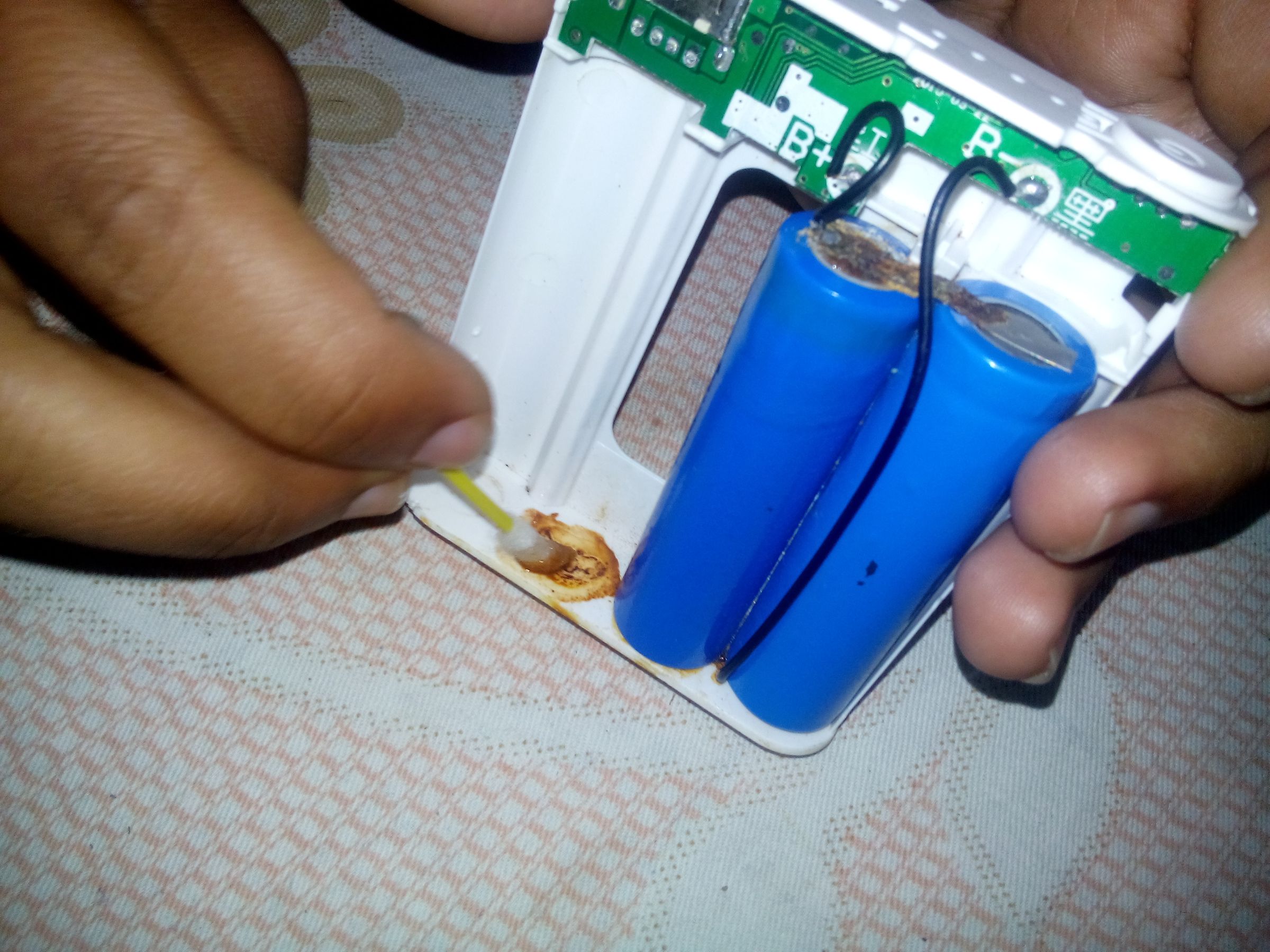 Repair a Dead Power Bank || Repair and Replacement : 6 Steps (with ...