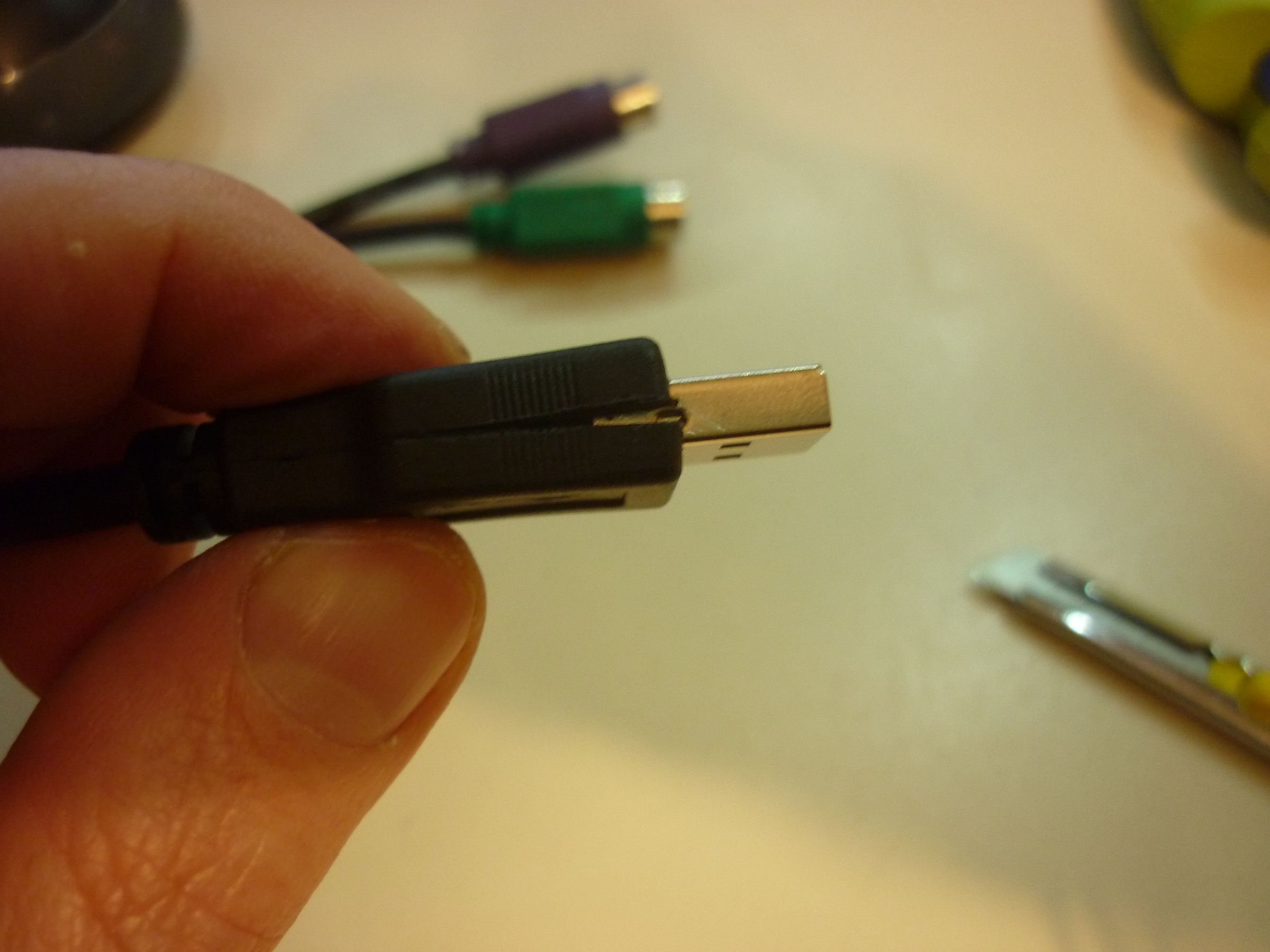 Hide Your Flash Drive in Plain Sight : 5 Steps (with Pictures ...