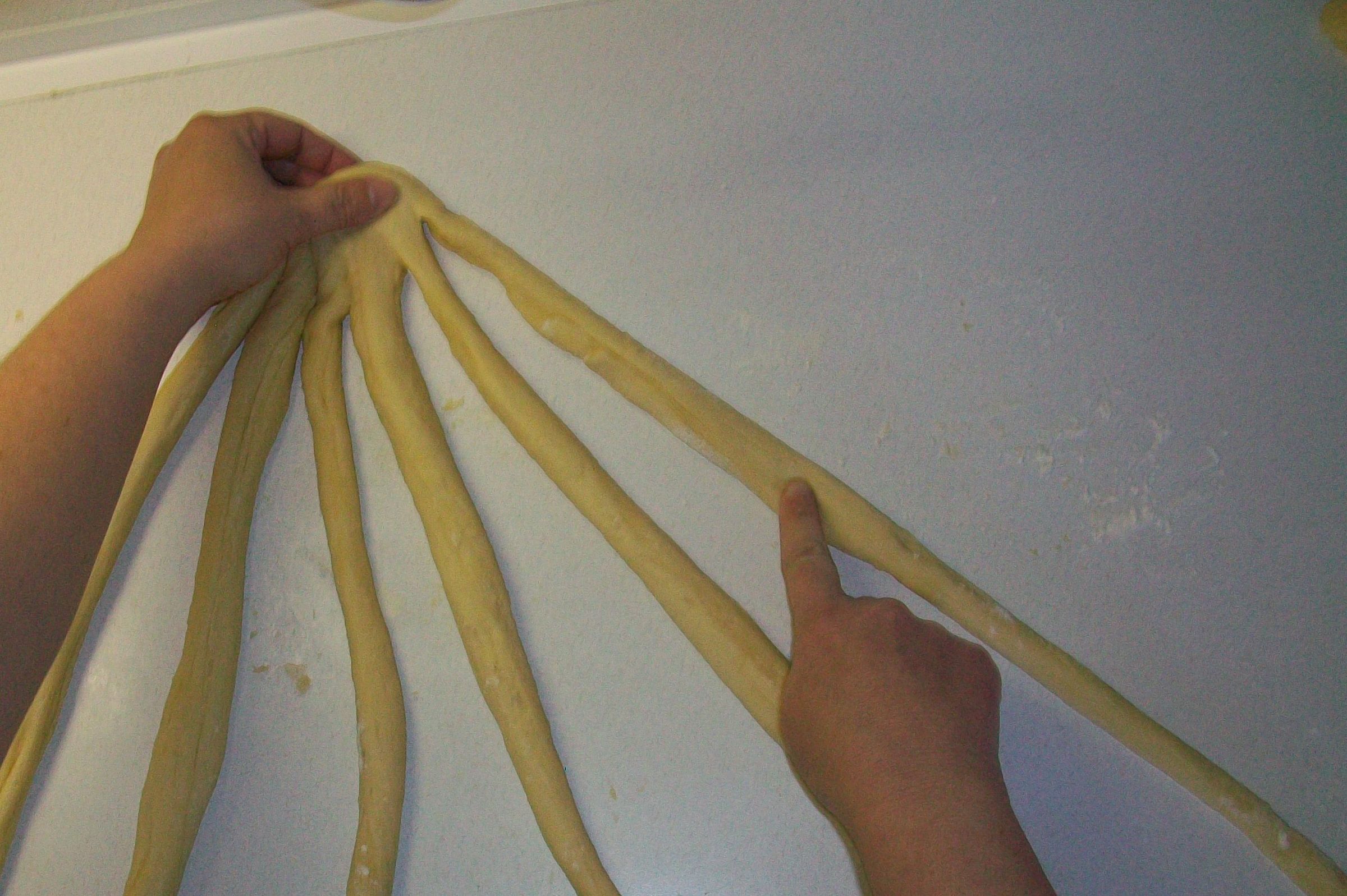 How to Braid Challah - 6 Strand Method : 3 Steps - Instructables