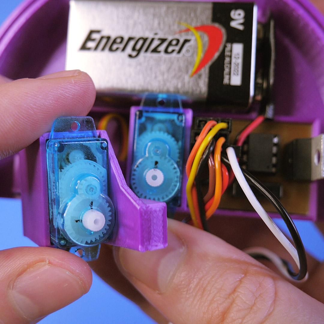 Glow in the Dark Robotic Clock : 5 Steps (with Pictures) - Instructables