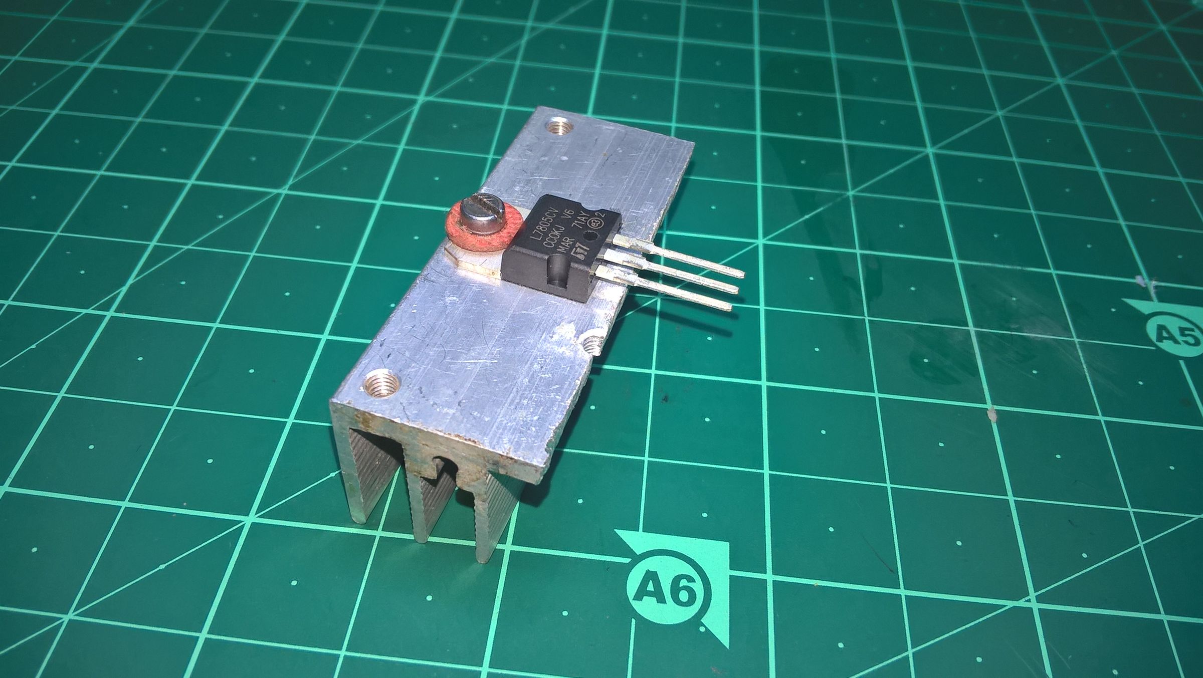 DIY Variable Power Supply With Adjustable Voltage and Current : 14 ...