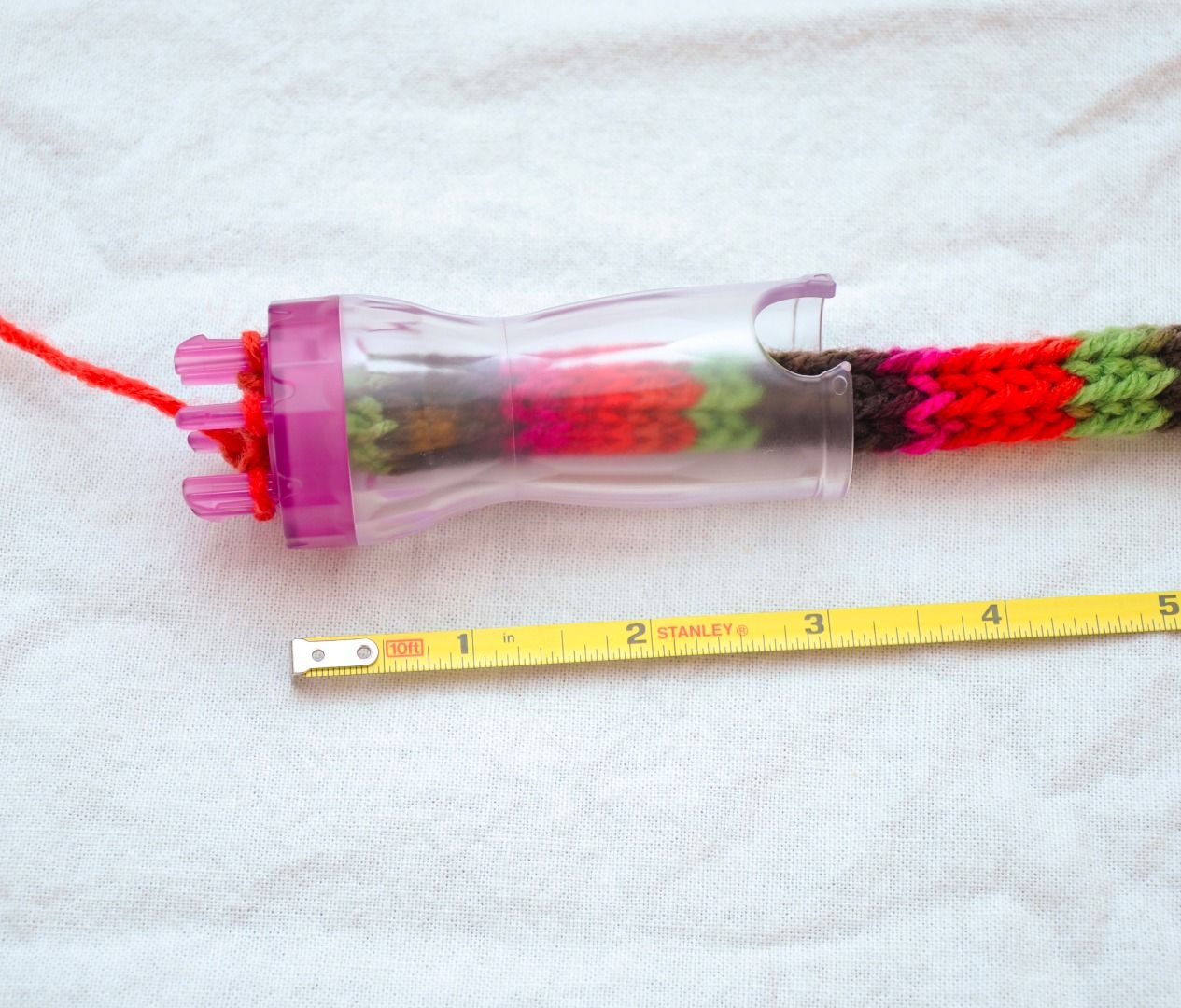 How to Use a French Knitter : 6 Steps (with Pictures) - Instructables