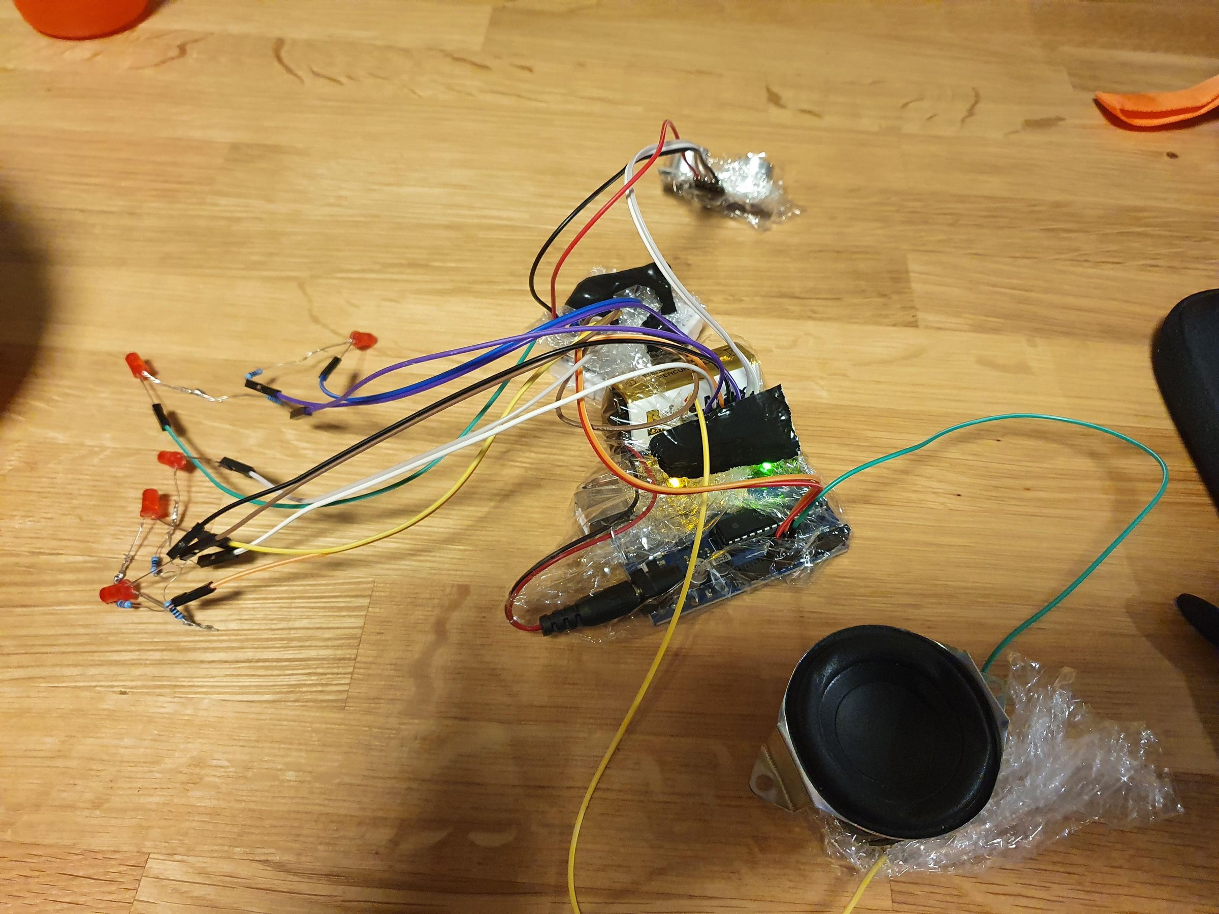 Distance Sensing Jack-o'-Lantern With Glowing Eyes and Evil Laugh : 6 ...