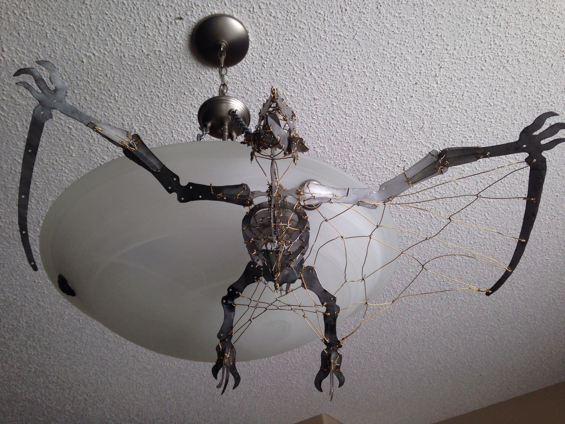 Wire Bound Sheet Metal Dinosaur Skeletons : 11 Steps - Instructables