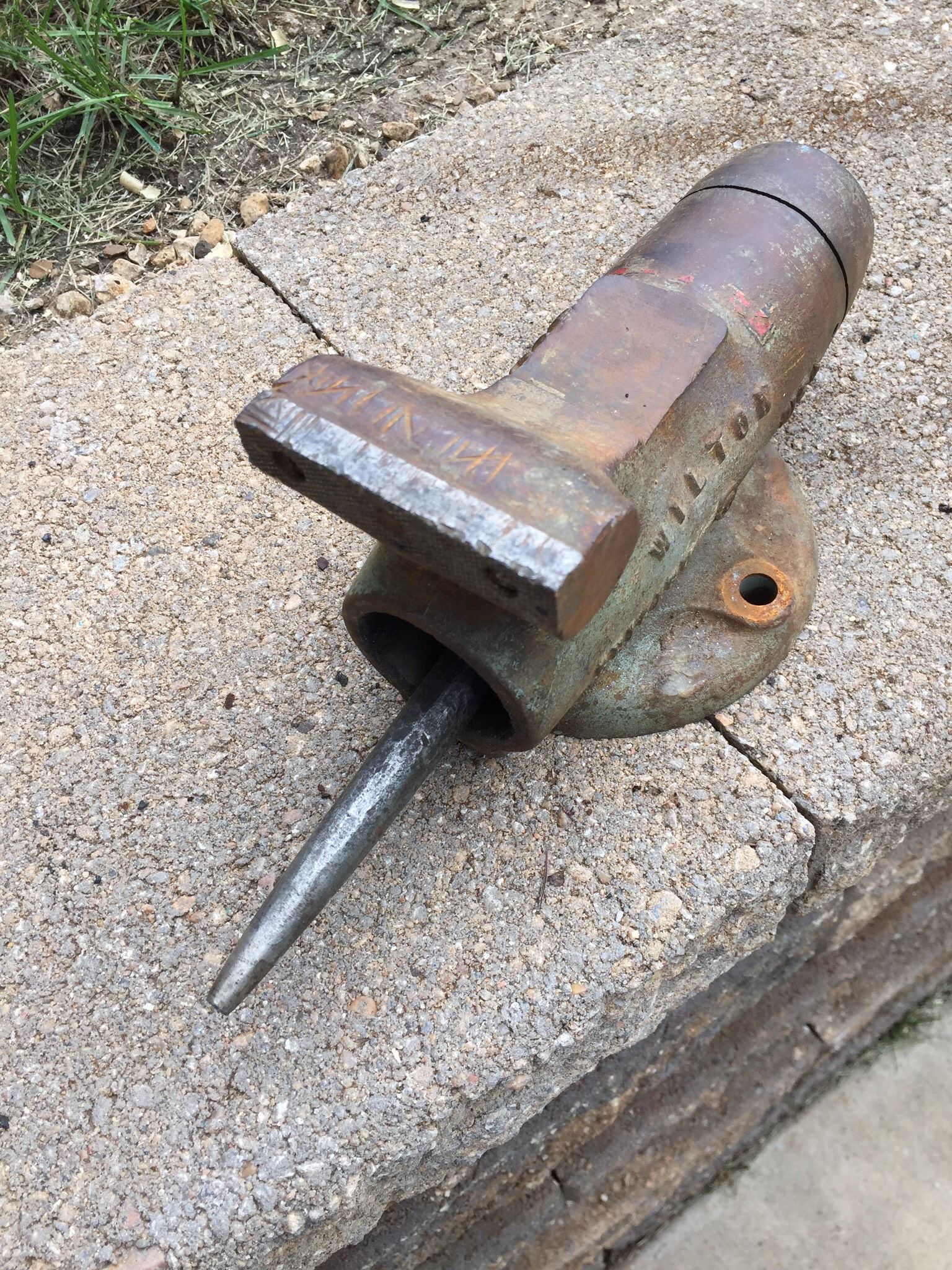 Restoration of Wilton Bullet Vise : 6 Steps (with Pictures) - Instructables