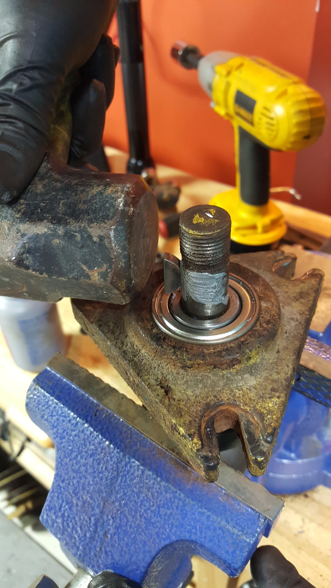 John Deere Mower Deck Spindle Bearing Replacement : 13 Steps (with ...