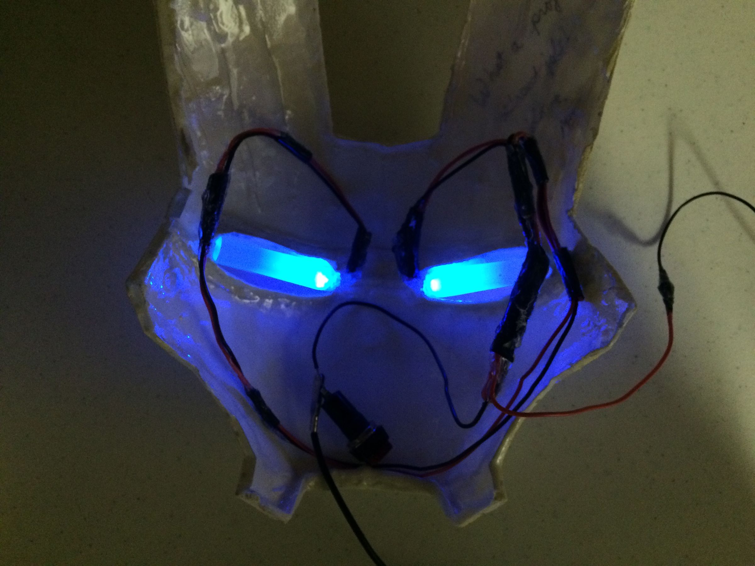 DIY Iron Man Helmet : 7 Steps - Instructables