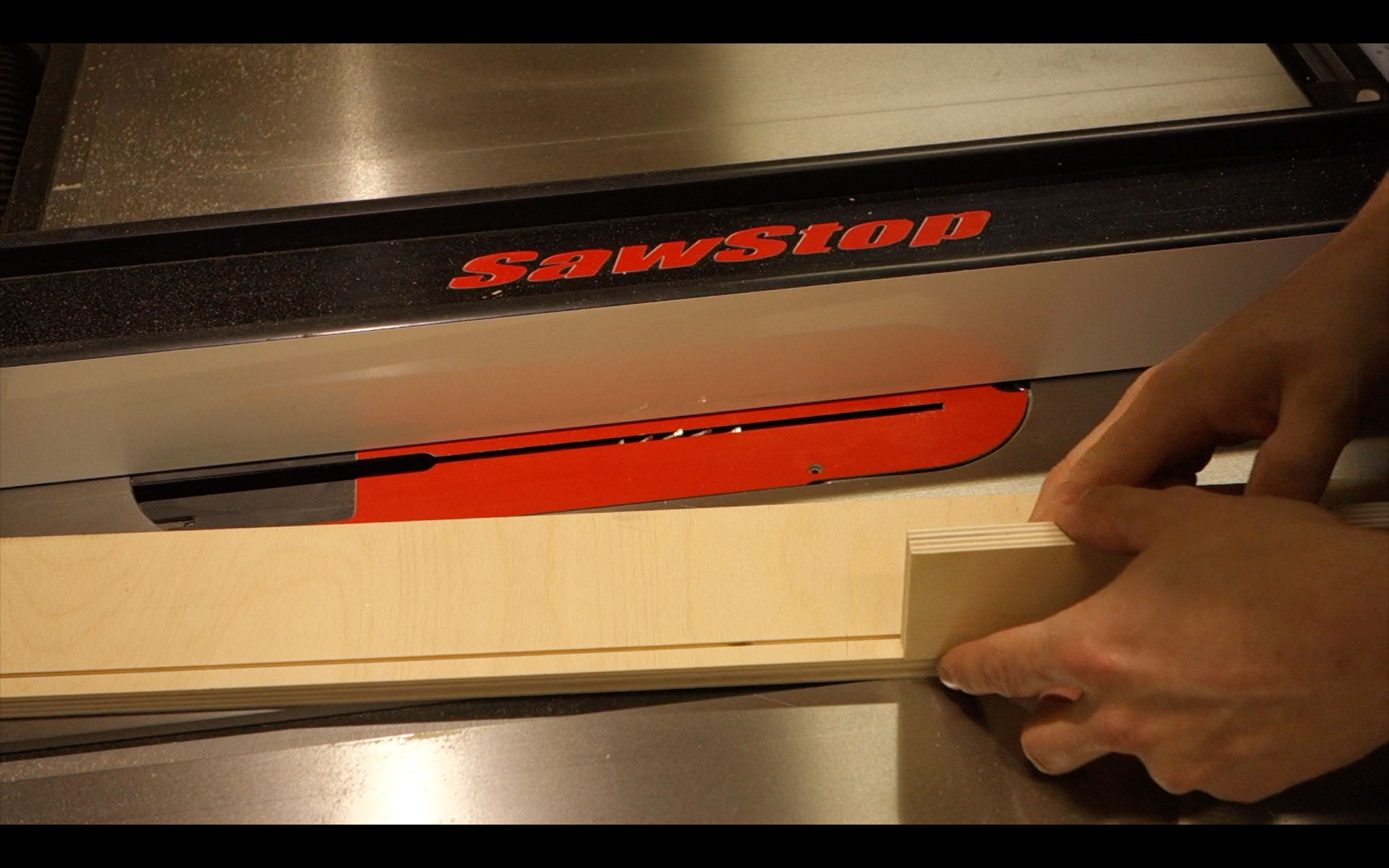 Make It - Adjustable Router Fence : 7 Steps (with Pictures) - Instructables