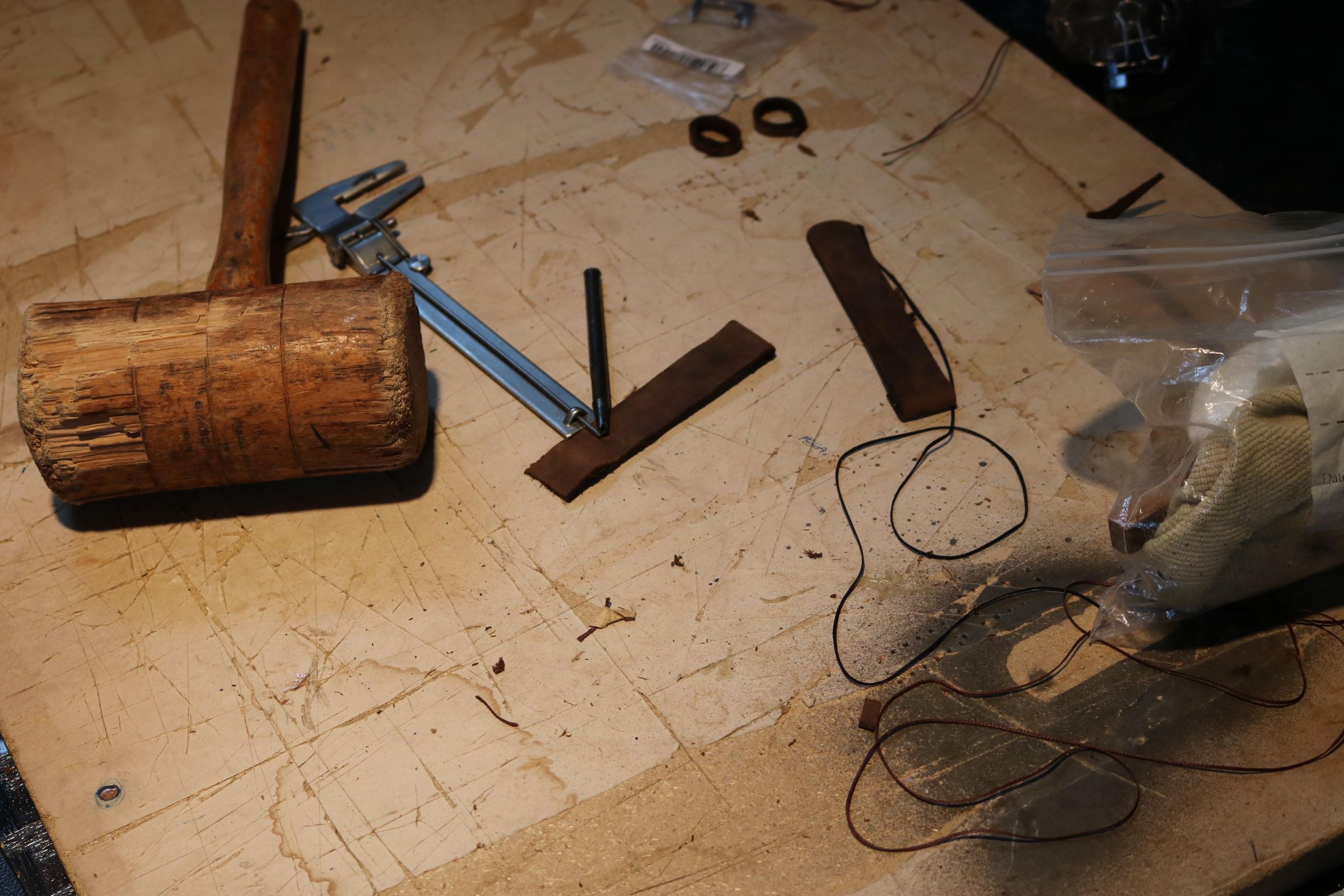 How to Make a Leather Watch Strap : 6 Steps (with Pictures) - Instructables