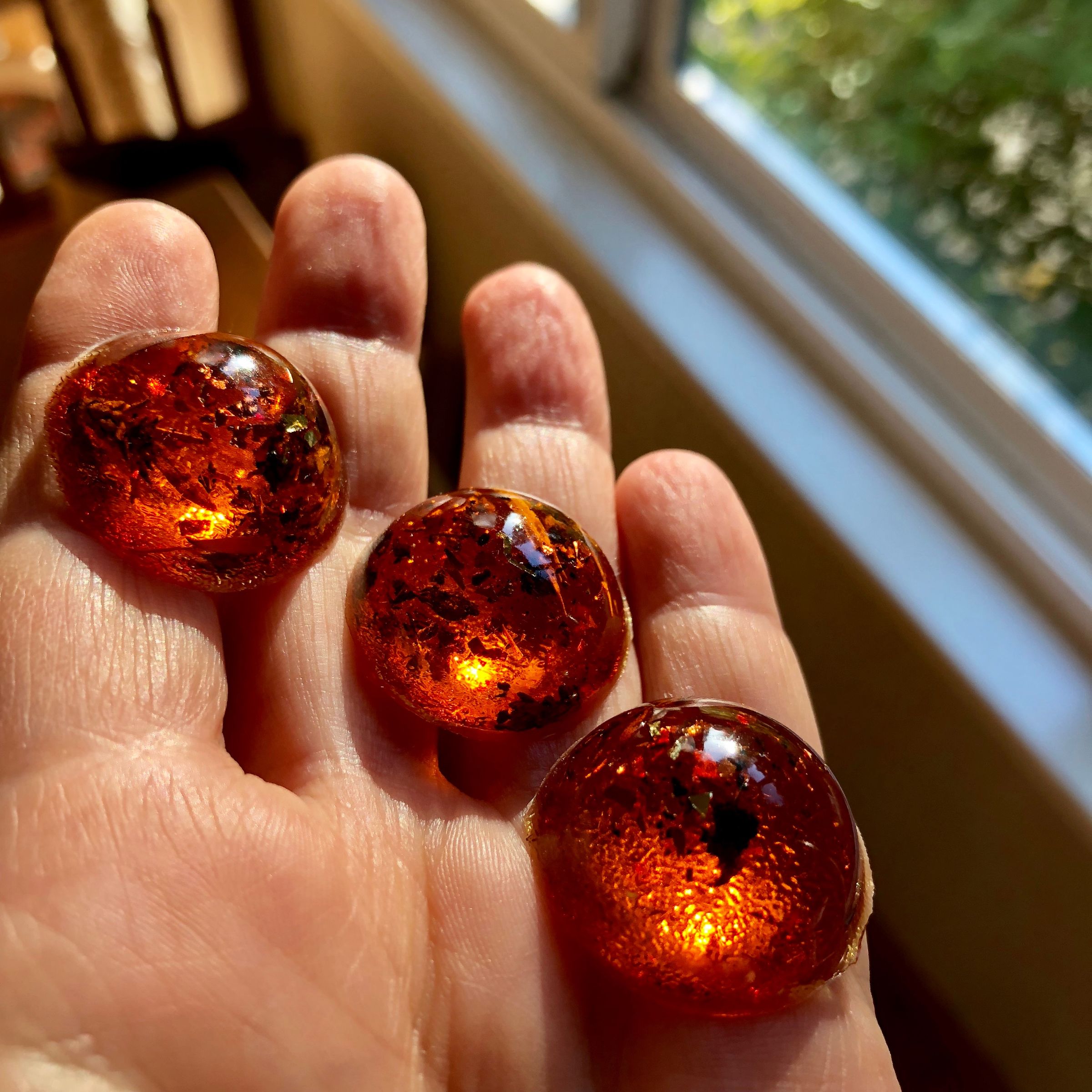 Faux Amber Resin Key Ring : 20 Steps (with Pictures) - Instructables