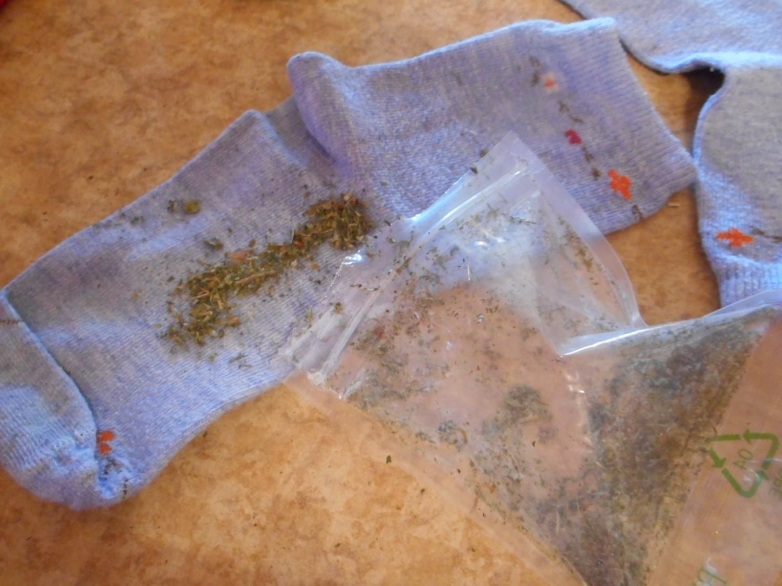 TRASH TO TREASURE CATNIP TOYS : 6 Steps - Instructables