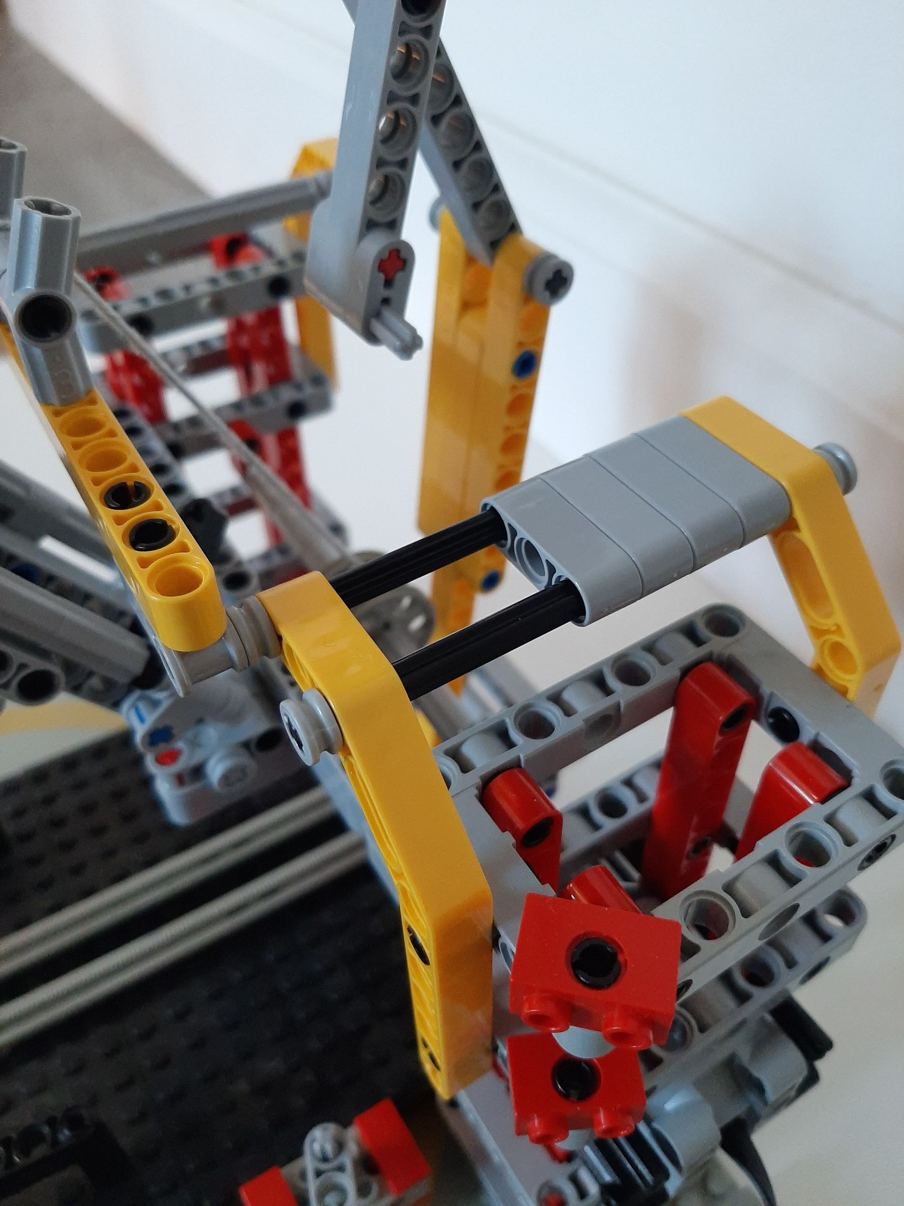 Lego Technic Bowling Machine : 12 Steps - Instructables