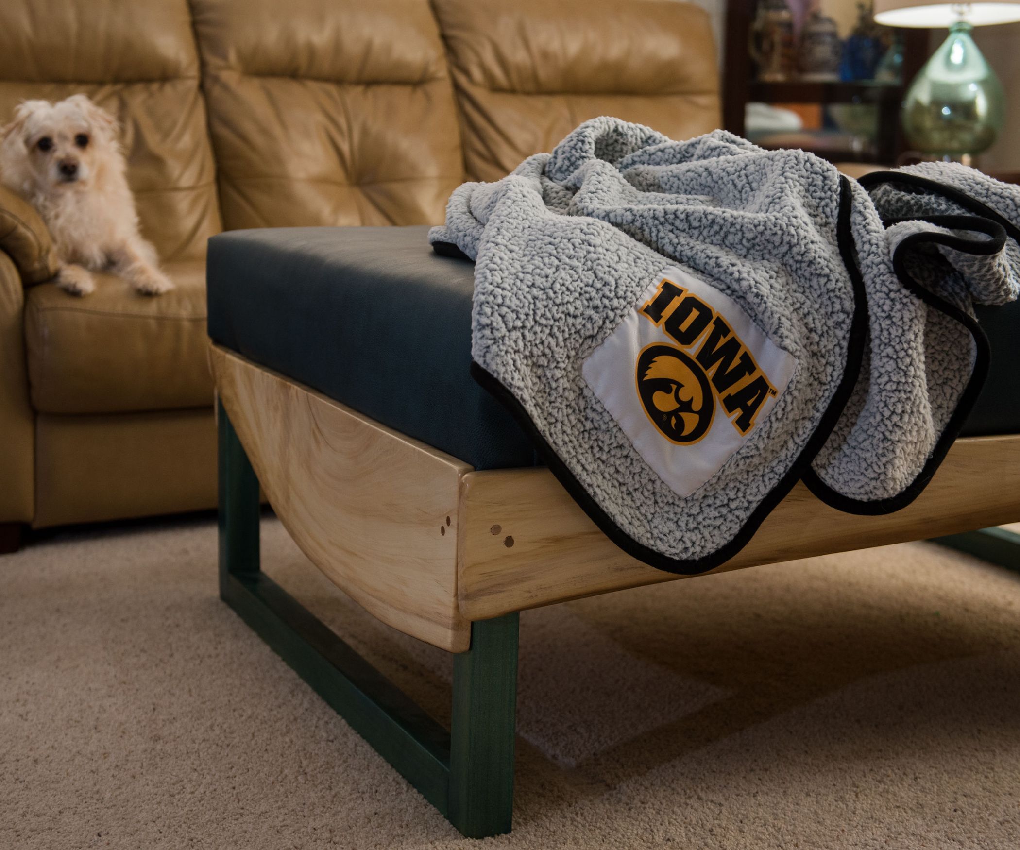 How to Make an Upholstered Ottoman : 7 Steps (with Pictures ...