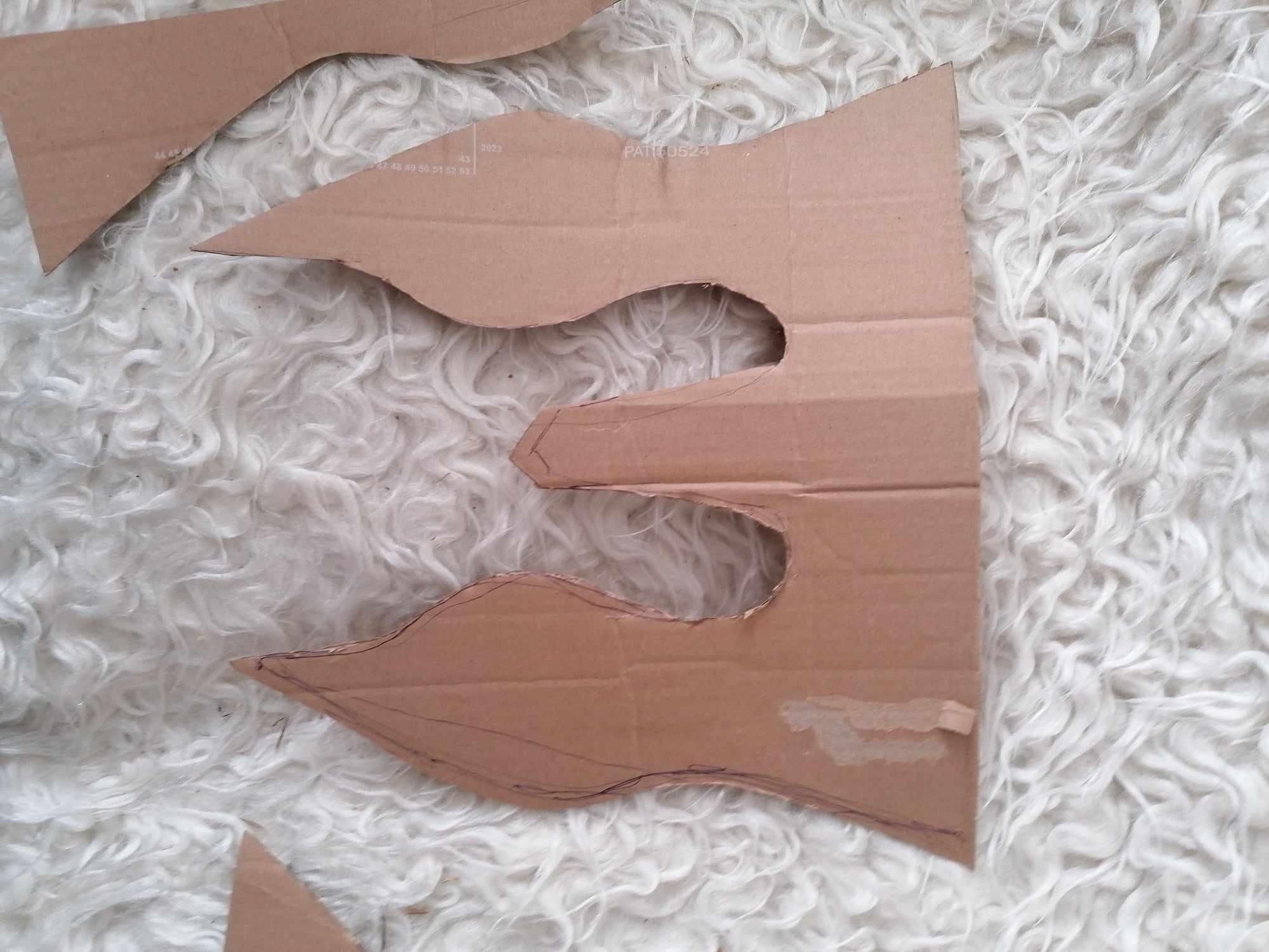 ANCIENT ROMAN HELMET : 12 Steps (with Pictures) - Instructables