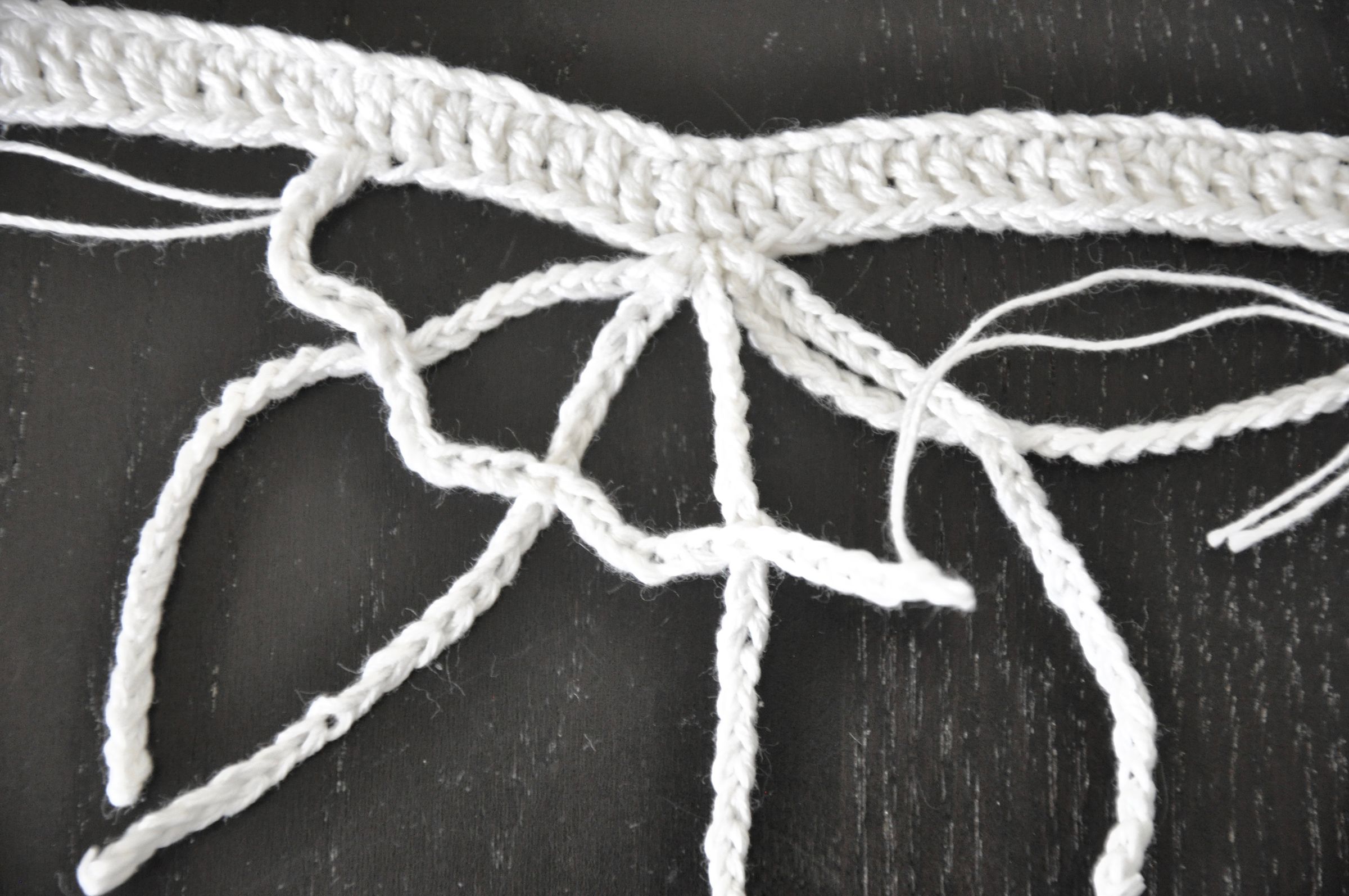 Crochet Spider Web Necklace : 6 Steps (with Pictures) - Instructables