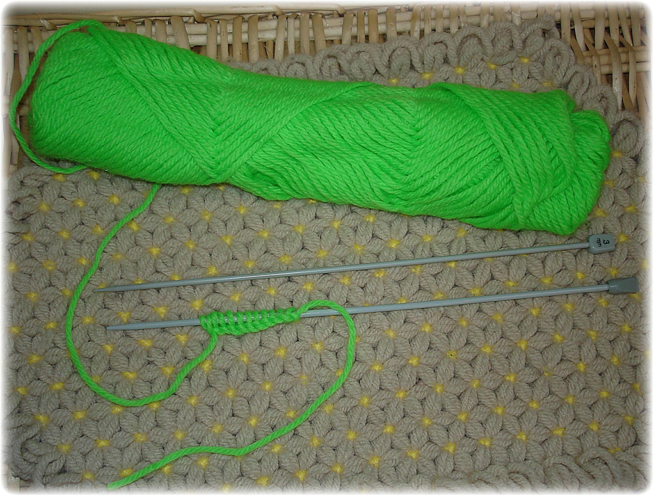 How to Knit a Ribbed Buttonhole Band for a Sweater or Cardigan ...