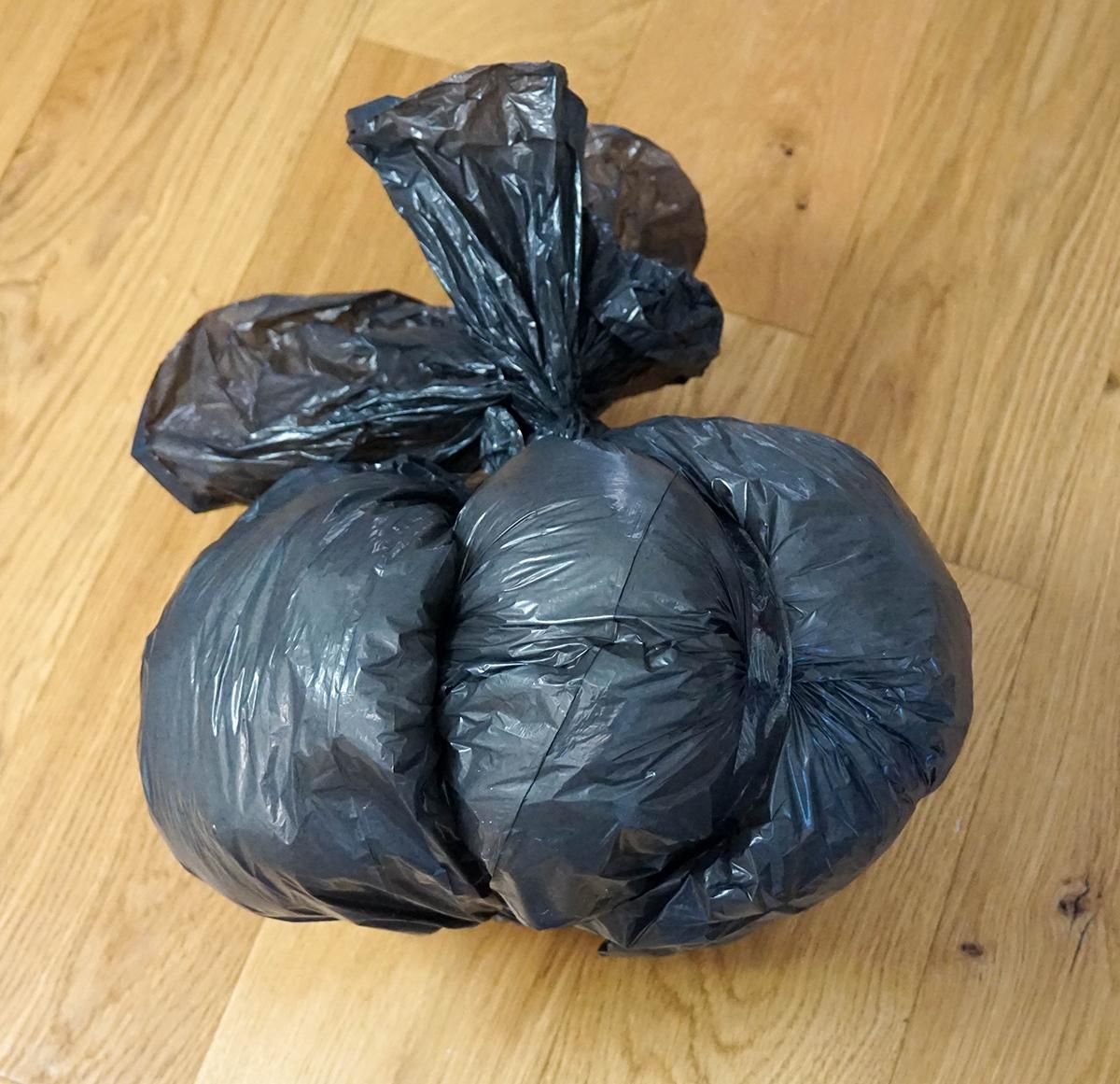 DIY Mod-Roc PUMPKIN ! | How to Make a Large Halloween Prop : 8 Steps ...