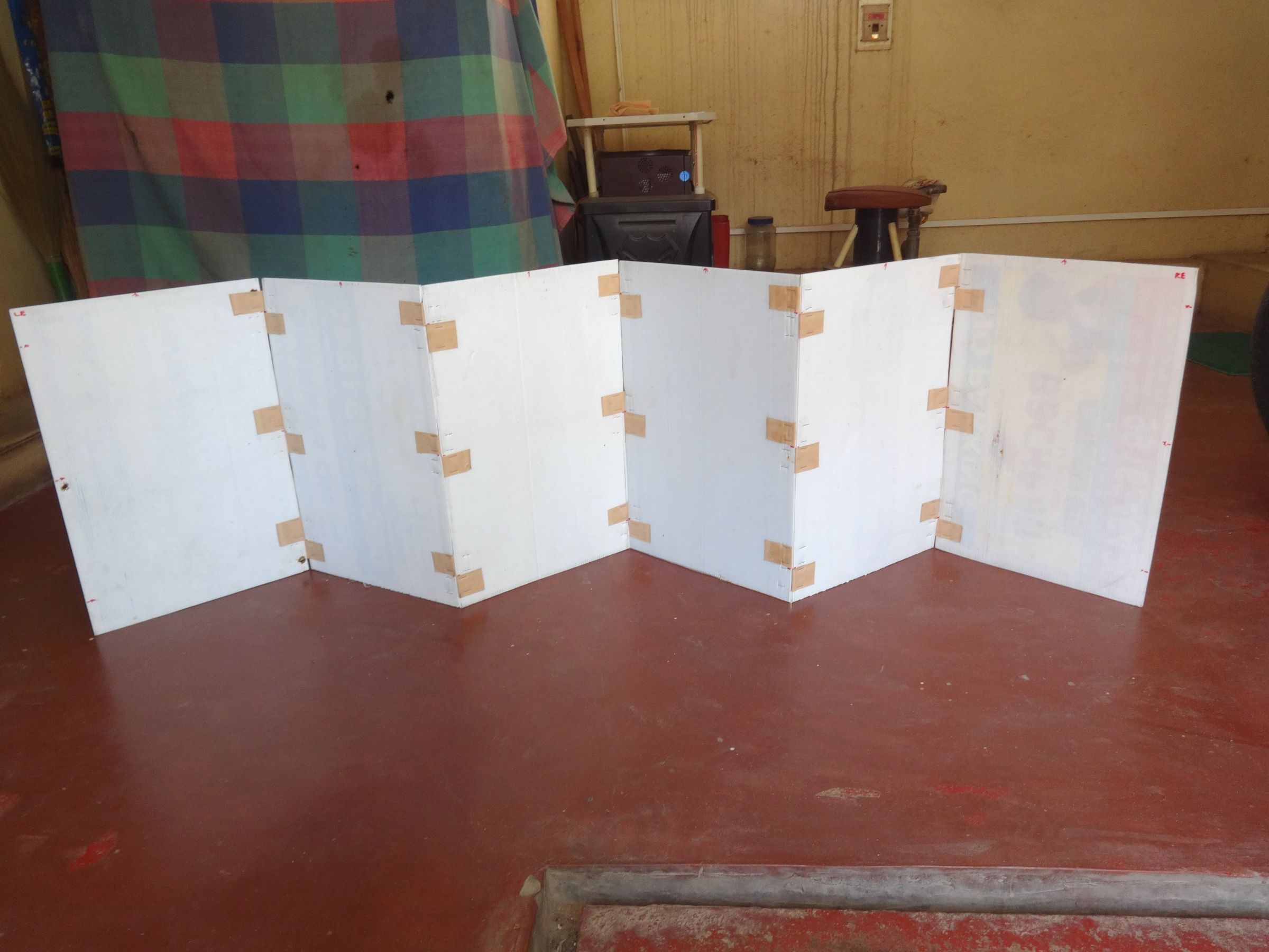 Z Fold Display Board Standee : 5 Steps (with Pictures) - Instructables