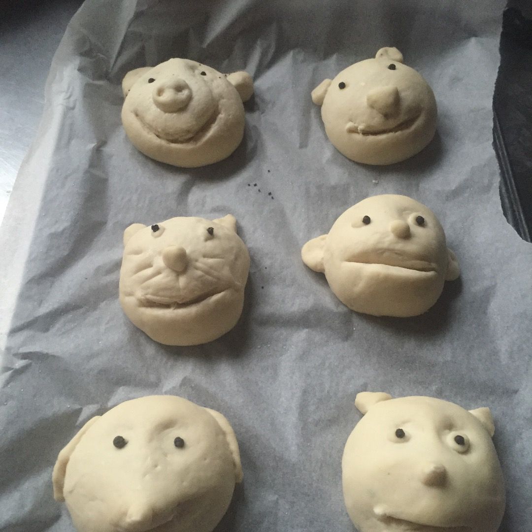 Good Bread Goes Creepy, Well Bad All Round : 5 Steps (with Pictures ...