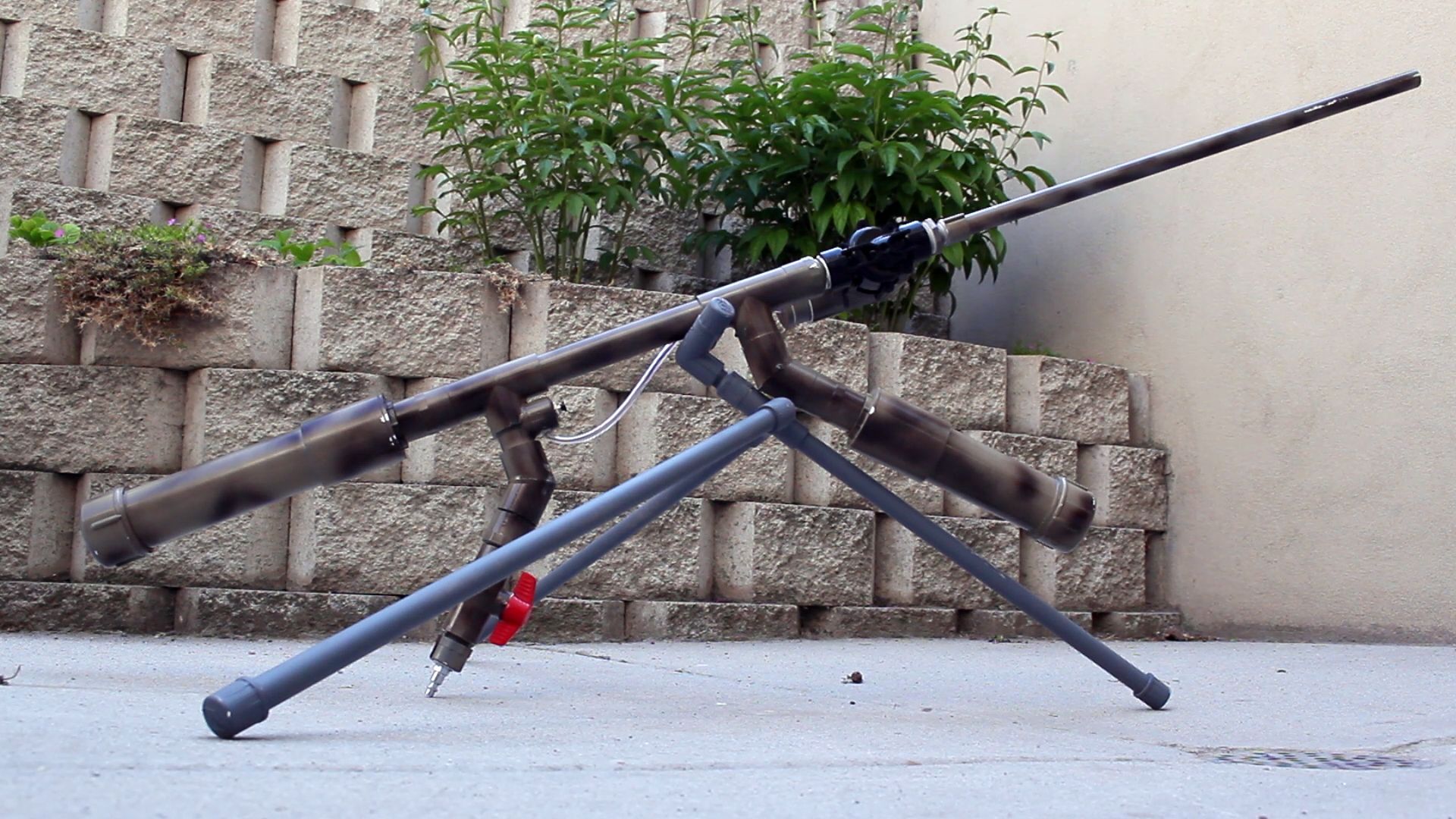 Smash the Summer Heat With These DIY Water Weapons! : 6 Steps (with ...