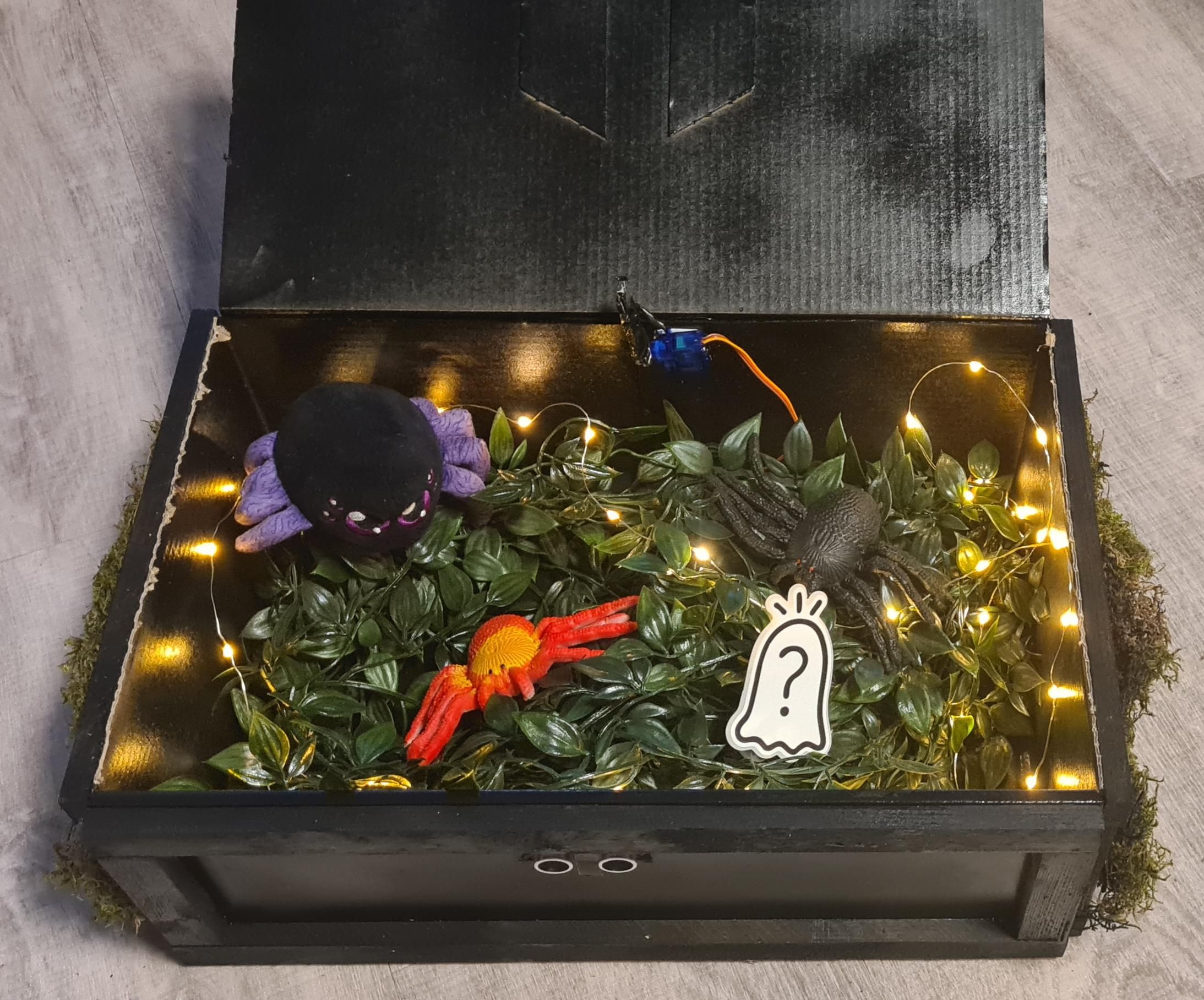 Ultrasonic Distance Sensor Activated Scarebox for in a Haunted House ...