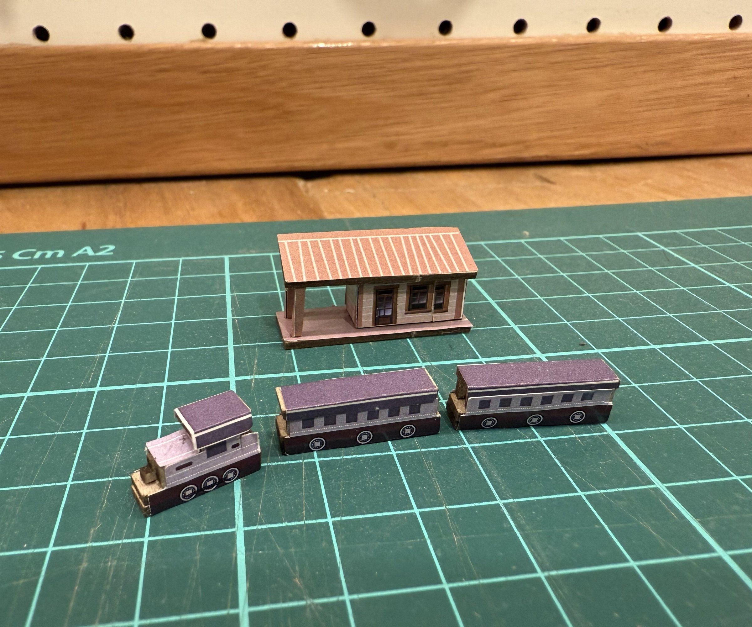 How to Build a Tiny Cardboard Train That Actually Works! : 10 Steps ...